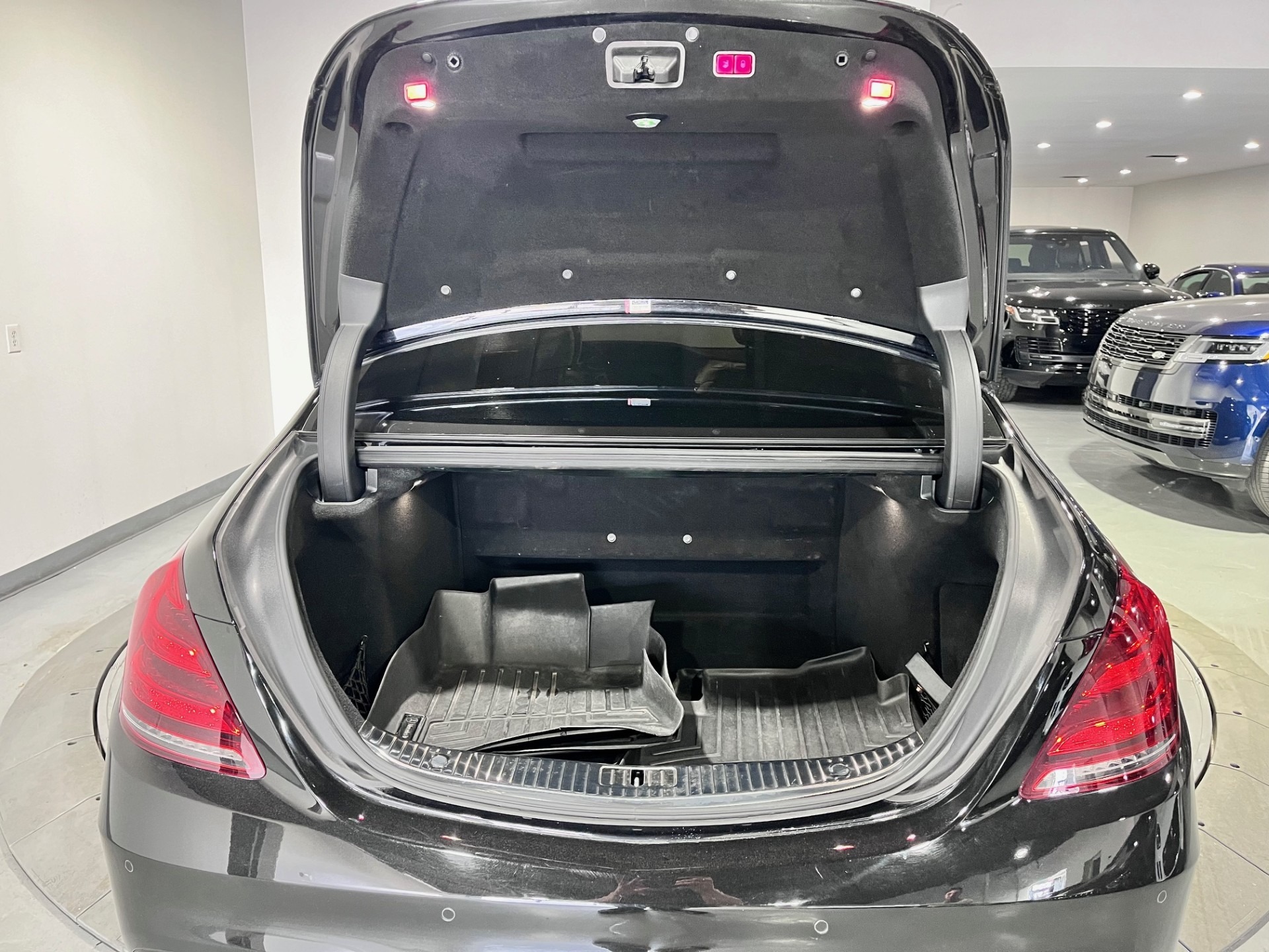 Used 2019 Black Mercedes-Benz S-Class S560 4MATIC AWD S 560 4MATIC For ...