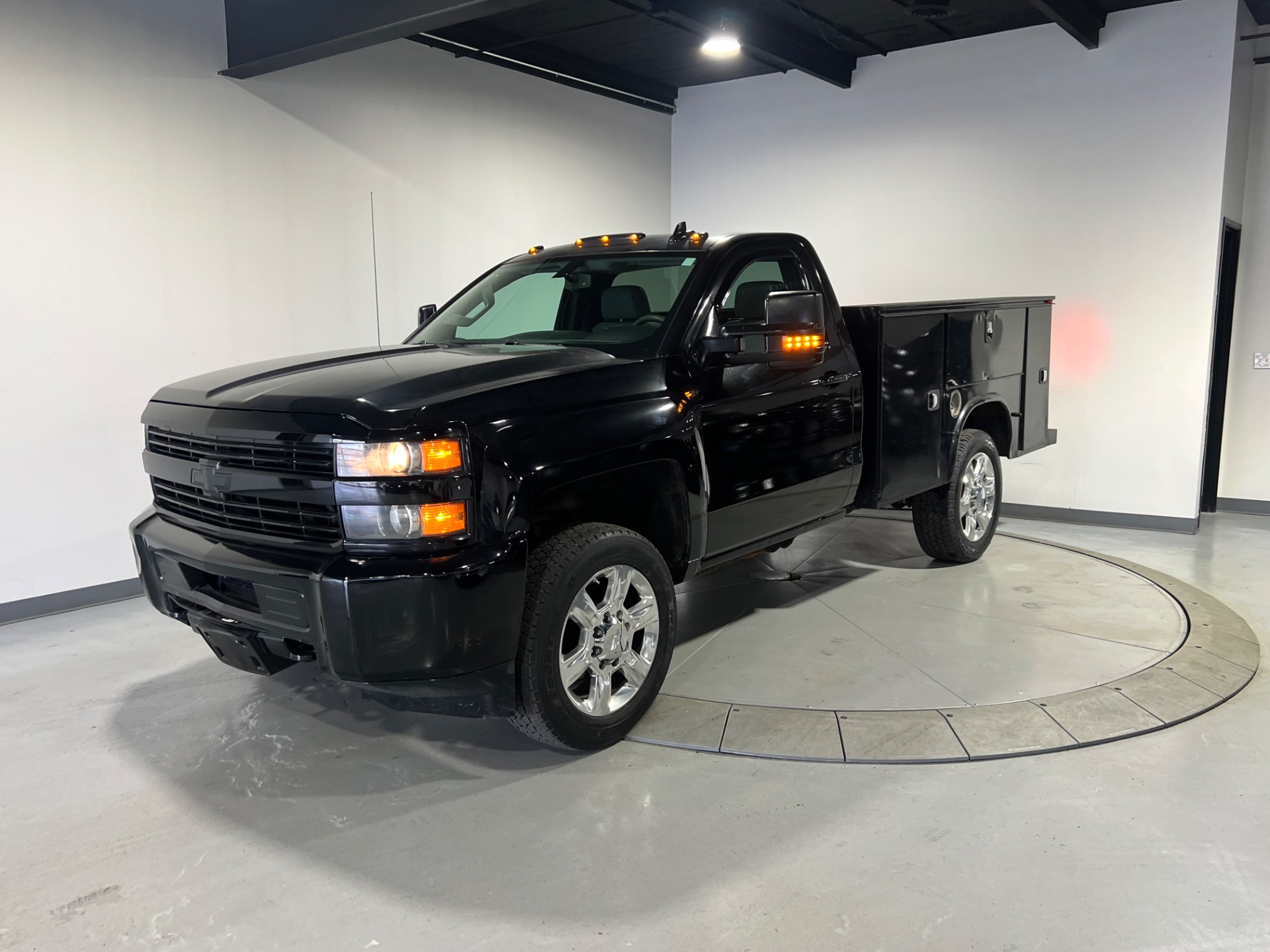 Used 2017 Black Chevrolet Silverado 2500HD Regular Cab 4x4 Utility Body ...