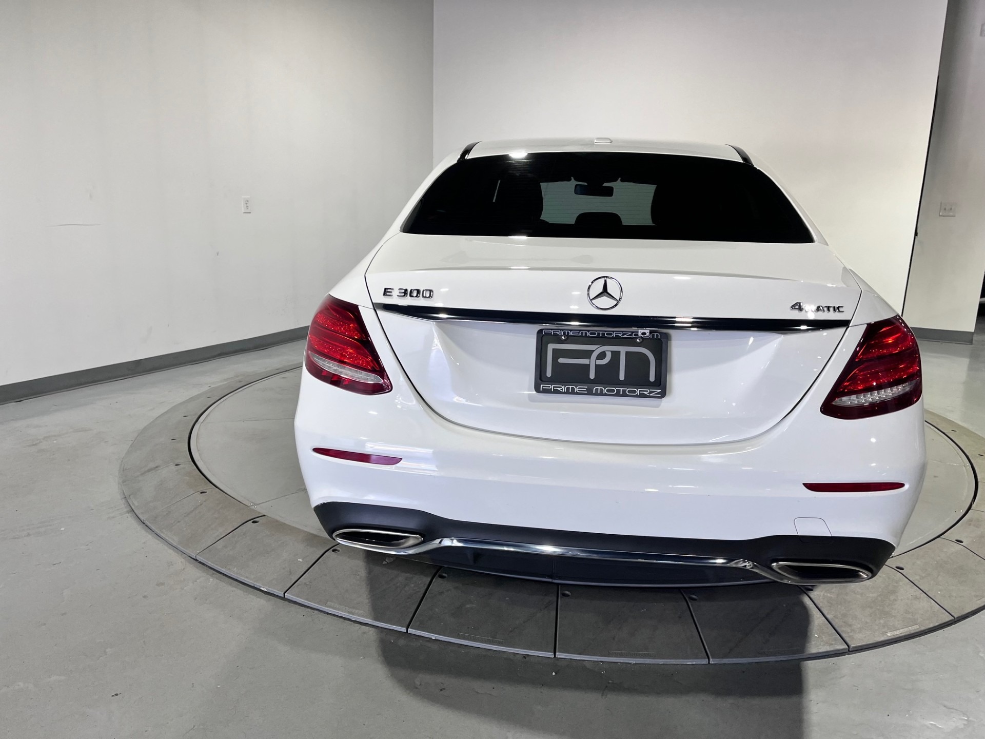 Used 2017 Polar White Mercedes-Benz E-Class E300 4MATIC AWD E 300 ...