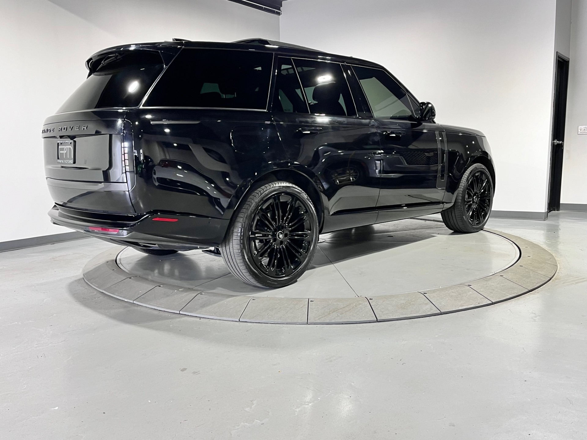 Used 2024 Santorini Black Metallic Land Rover Range Rover P400 AWD P400 ...