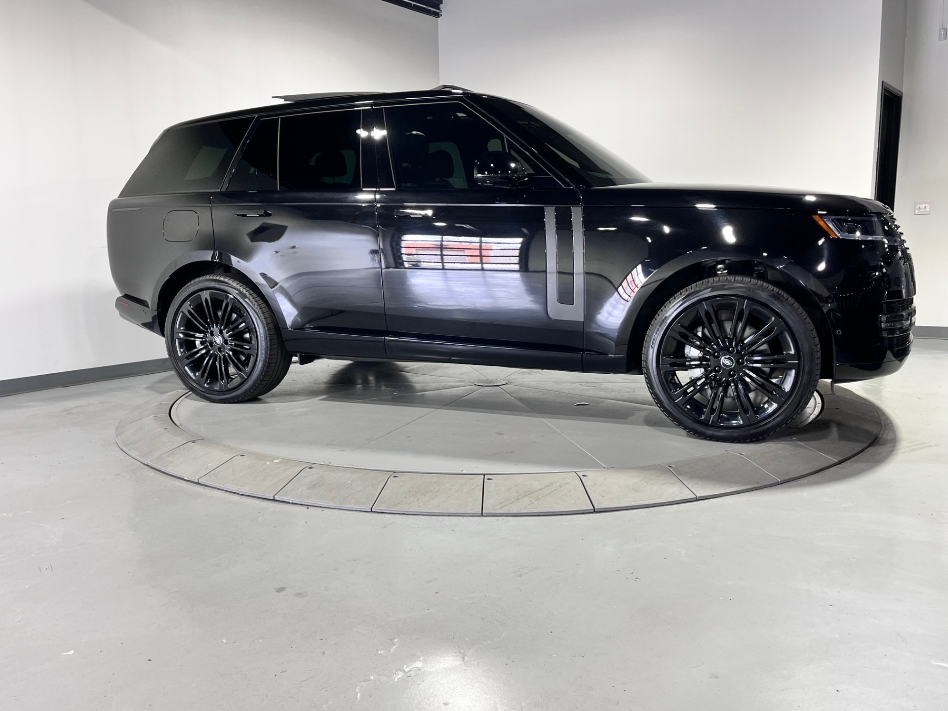 Used 2024 Santorini Black Metallic Land Rover Range Rover P400 AWD P400 ...