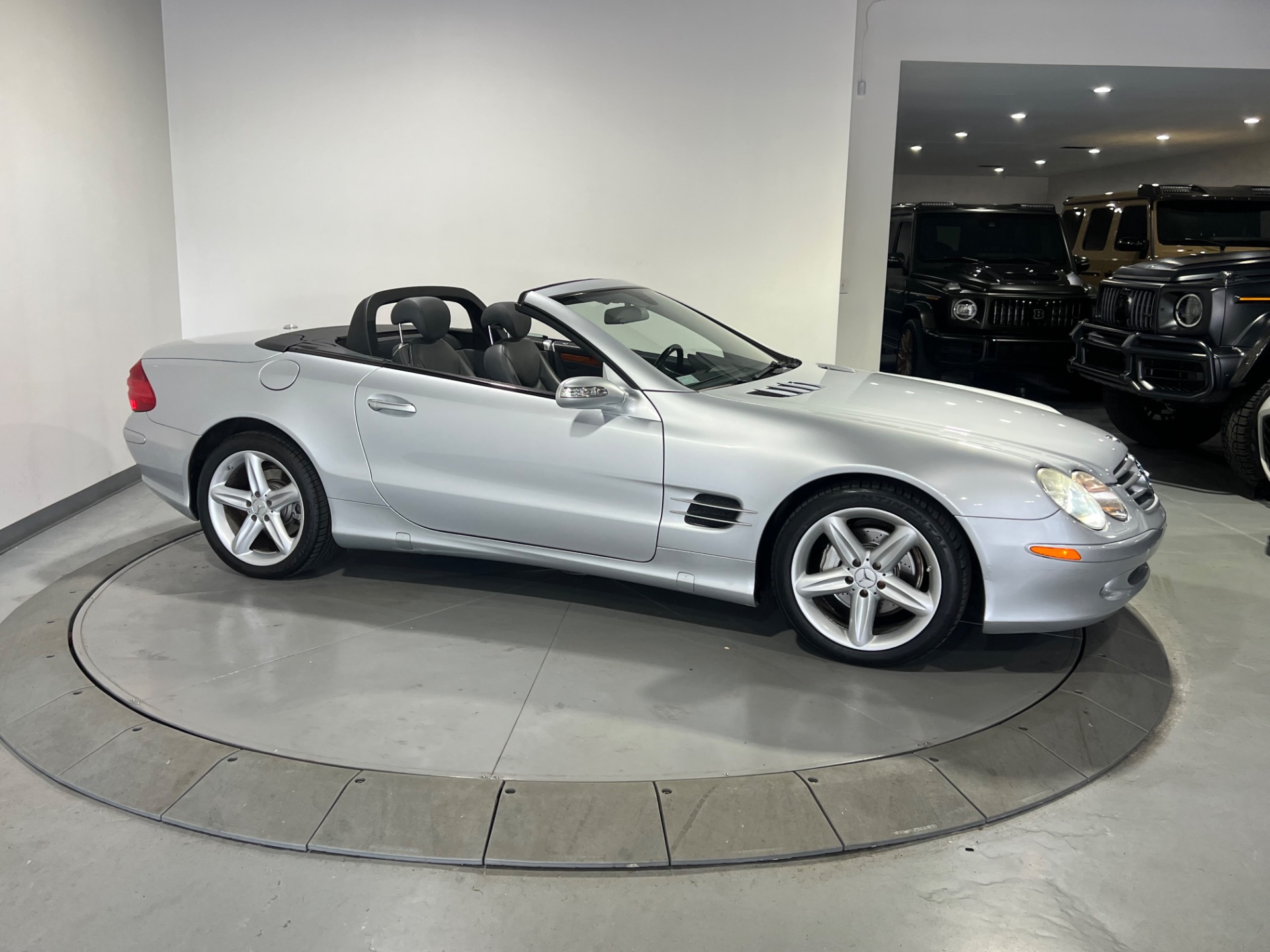 Used 2006 Diamond Silver Metallic Mercedes-Benz SL-Class SL500 2DR ...