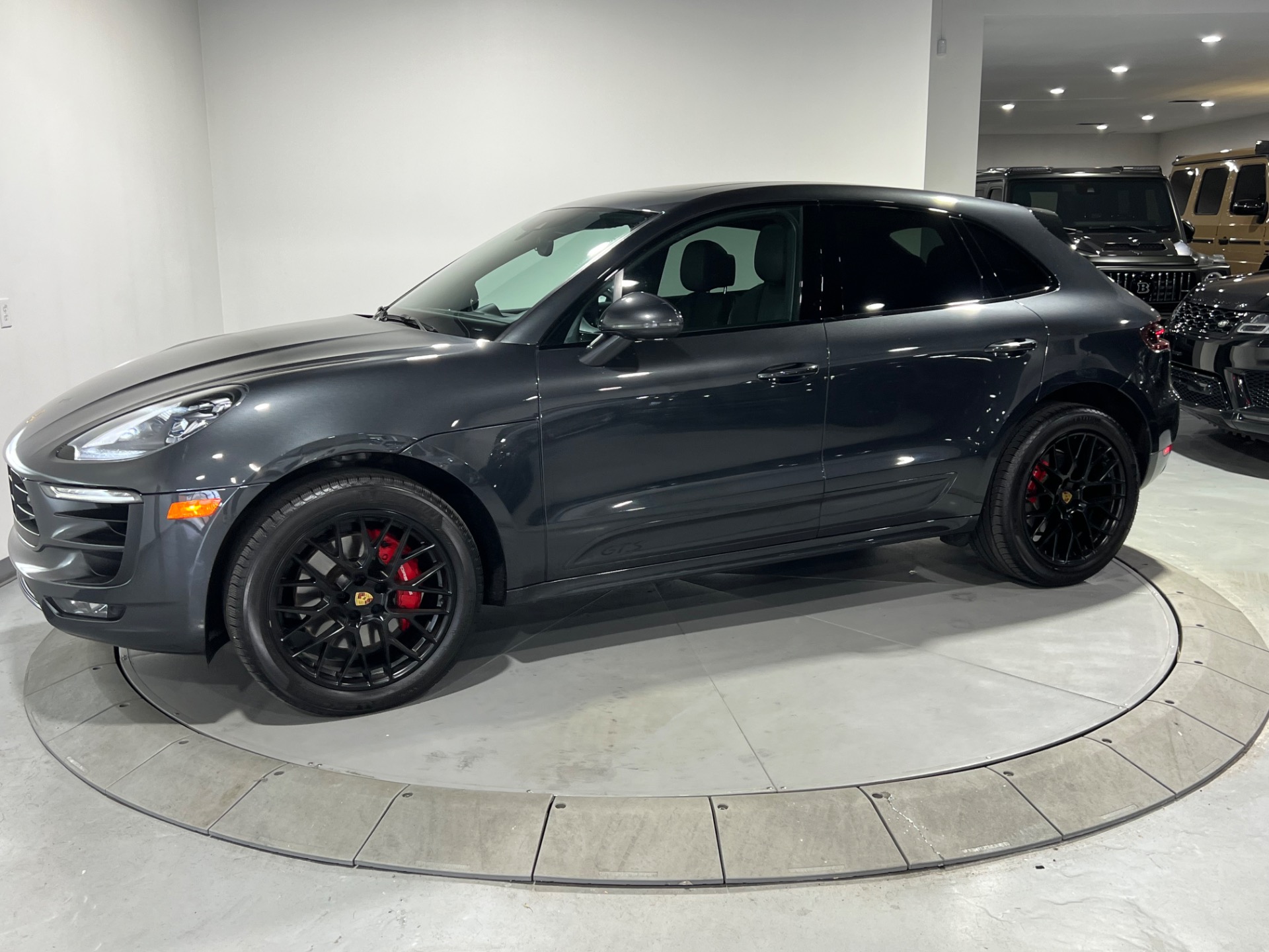 Used 2018 Agate Grey Metallic Porsche Macan GTS AWD GTS For Sale (Sold ...