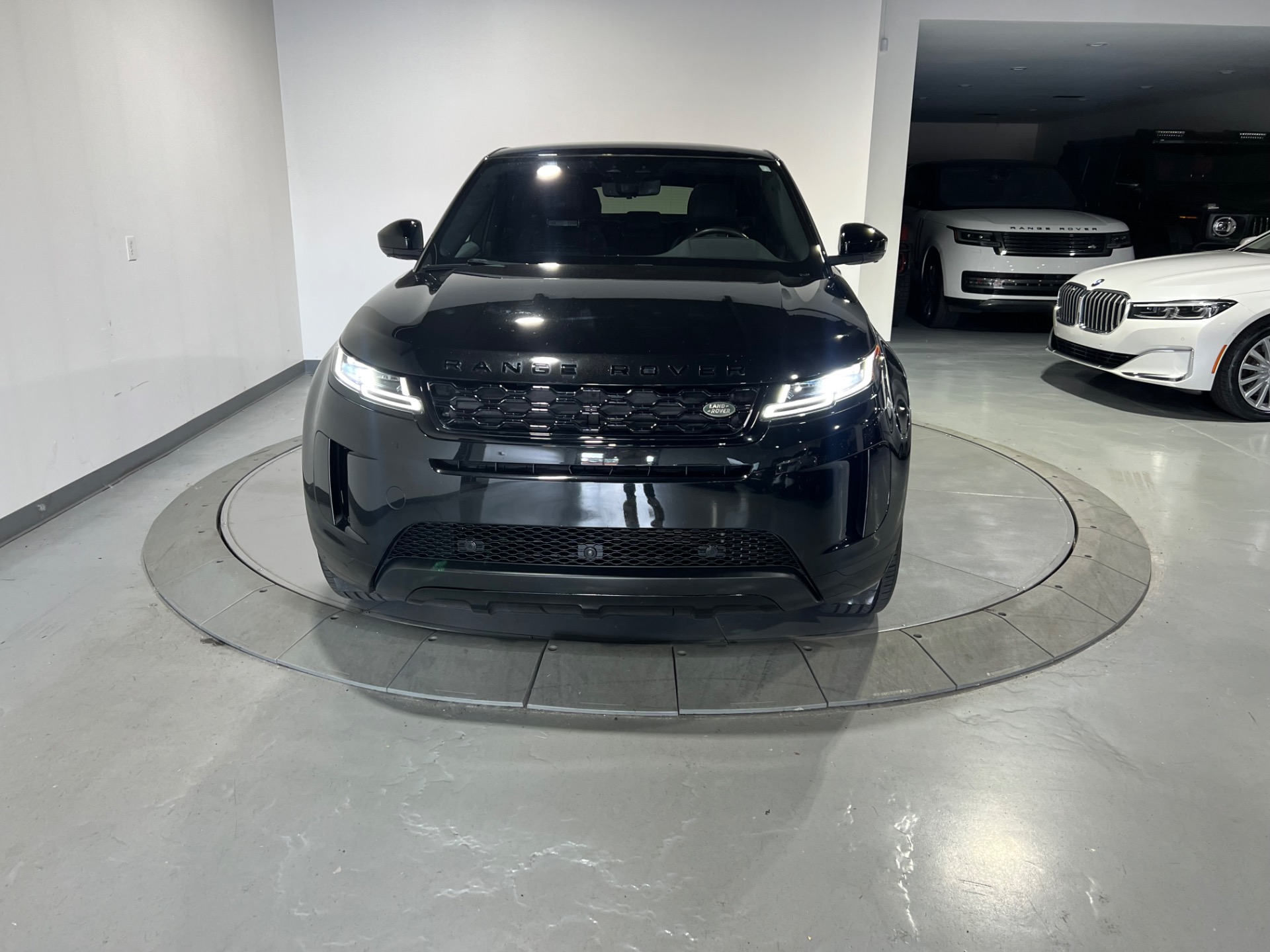 Used 2020 Santorini Black Metallic Land Rover Range Rover Evoque SE AWD ...