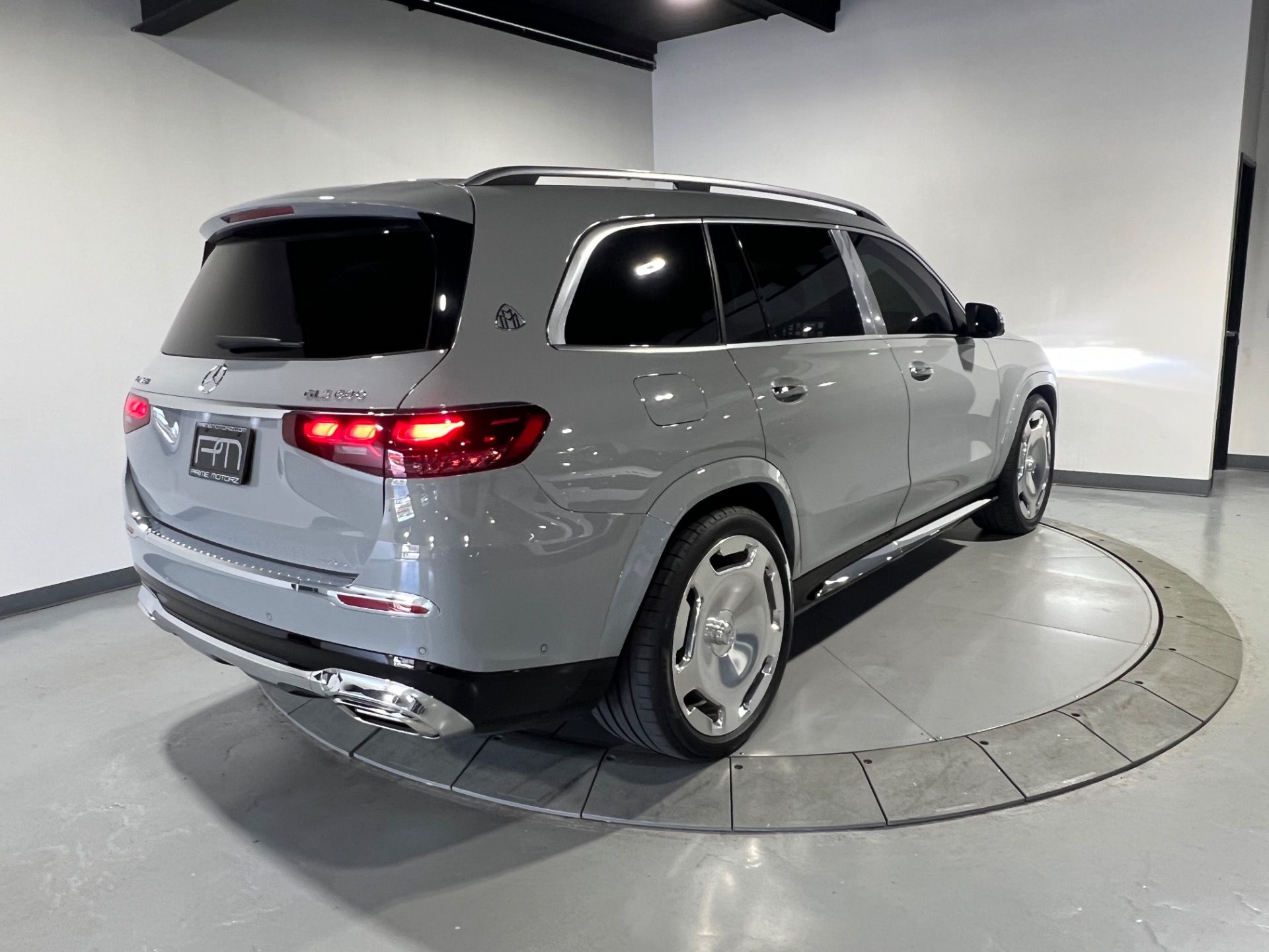 Used 2025 MANUFAKTUR Alpine Grey Mercedes-Benz GLS 600 MAYBACH 4MATIC ...