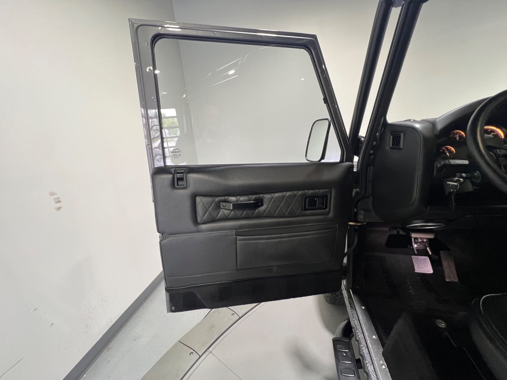 Used 1988 BONATTI GREY GLOSS LAND ROVER ECD AUTOMOTIVE DESIGN CUSTOM ...