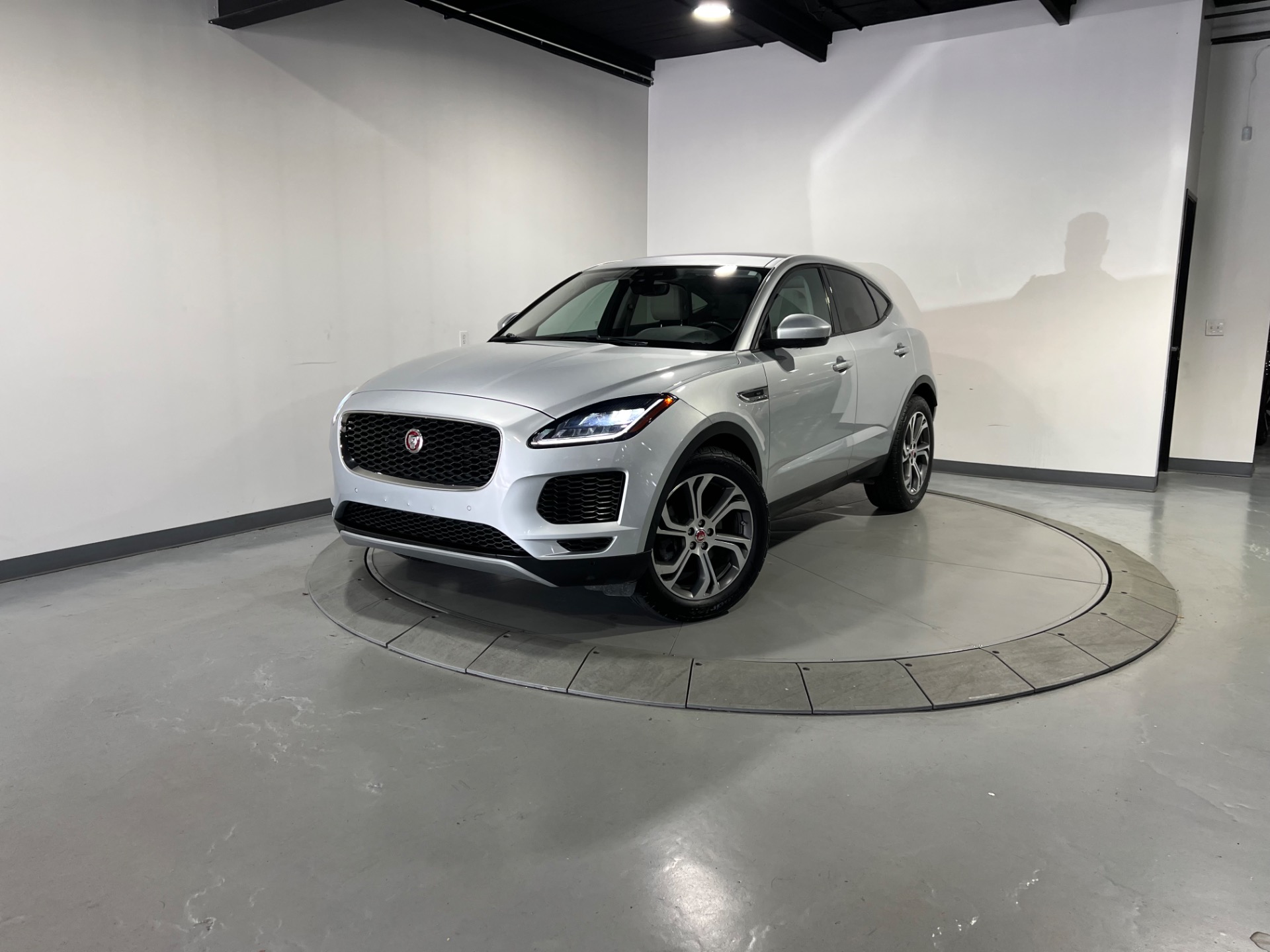 Used 2020 Indus Silver Metallic Jaguar E-PACE AWD P250 SE For Sale ...