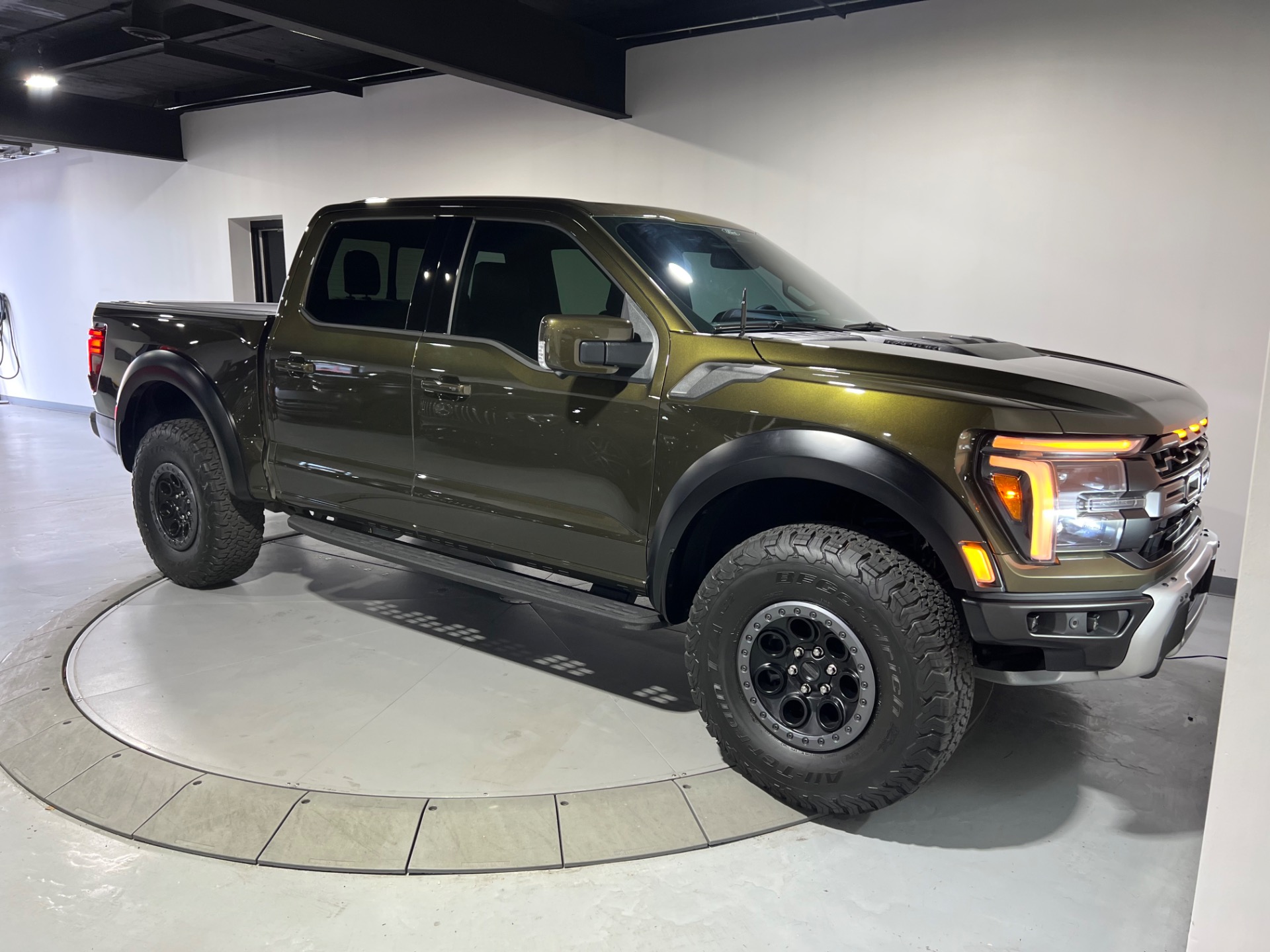 Used 2025 Shelter Green Ford F-150 RAPTOR SUPERCREW 4WD PPF Hard ...