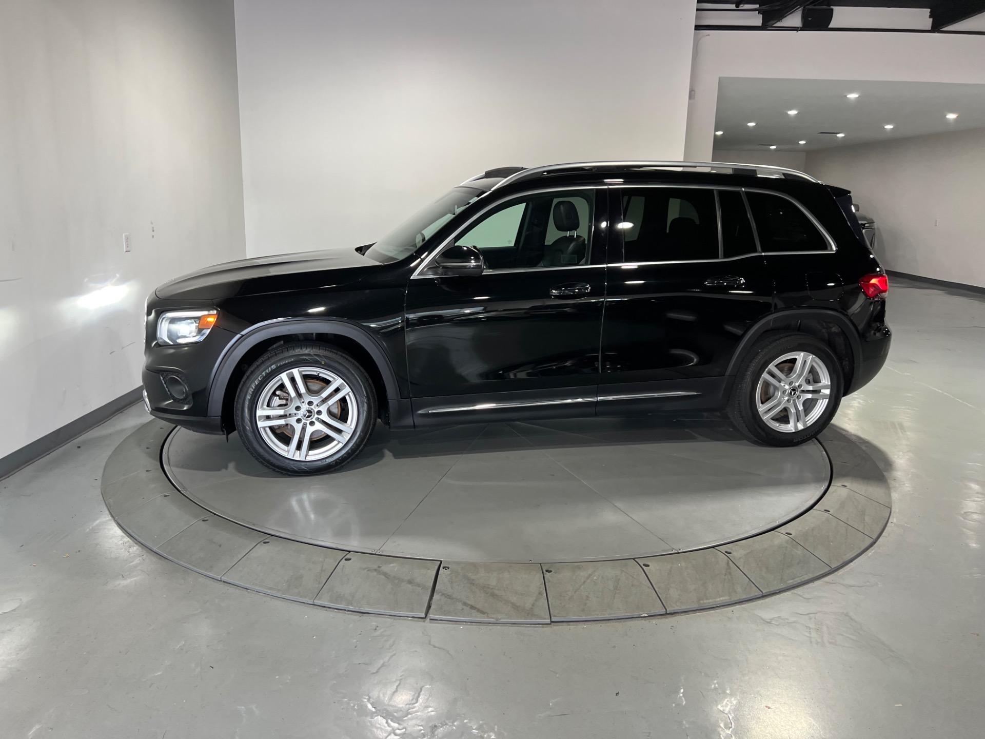 Used 2020 Night Black Mercedes-Benz GLB 250AWD GLB 250 4MATIC For Sale ...