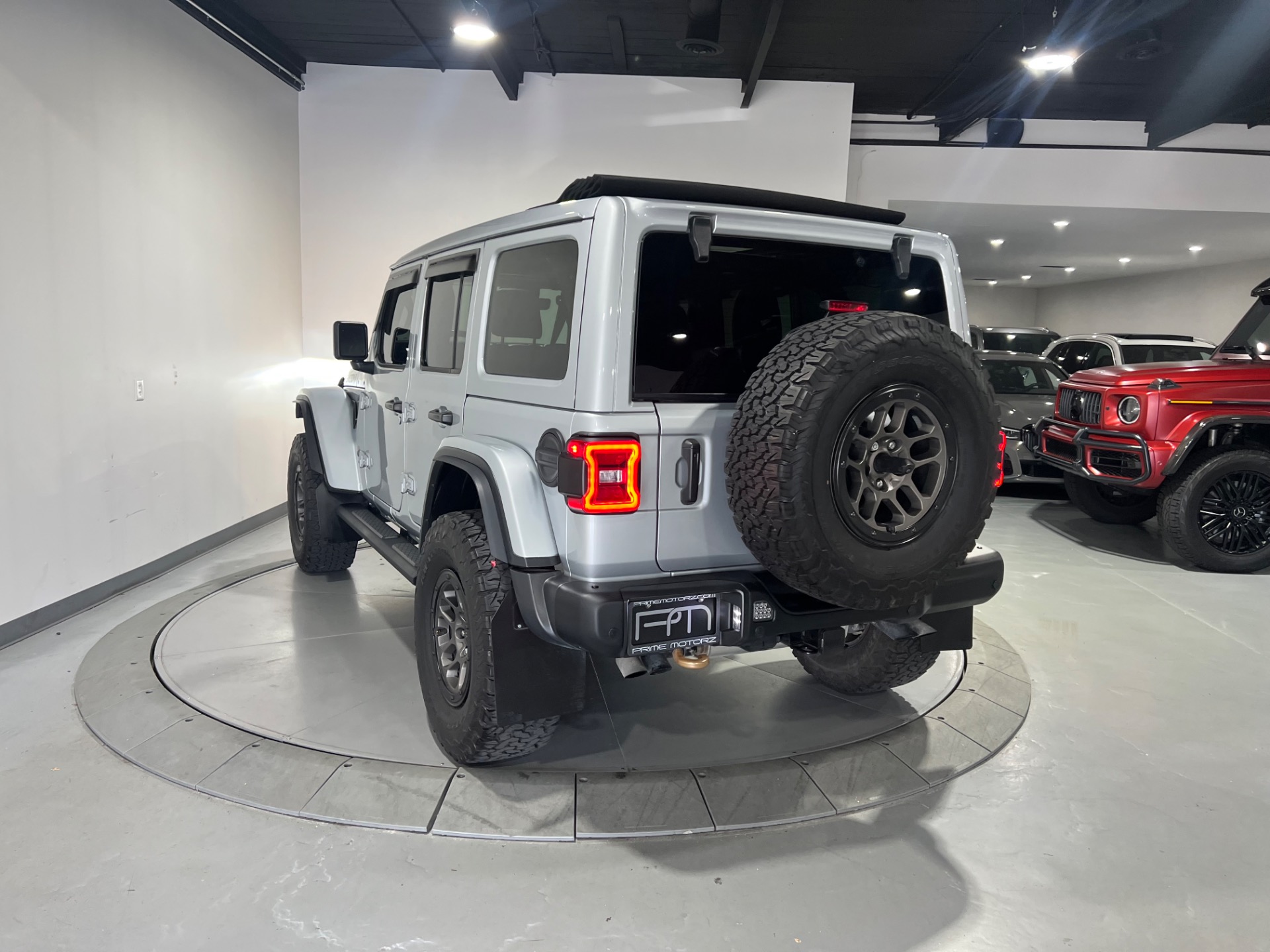 Used 2023 Silver Zynith Clear Coat Jeep Wrangler RUBICON 392 V8 4DR SUV ...