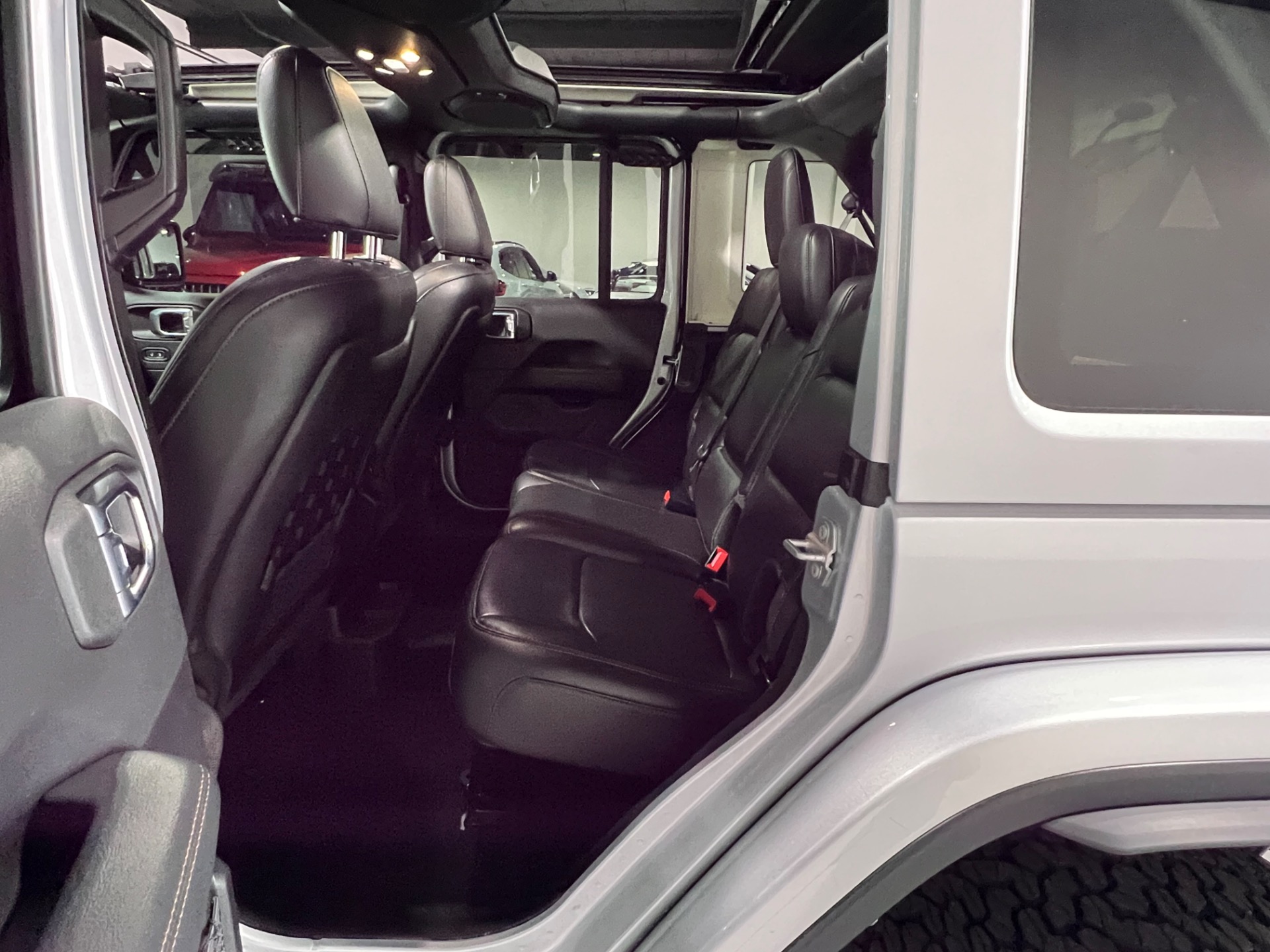 Used 2023 Silver Zynith Clear Coat Jeep Wrangler RUBICON 392 V8 4DR SUV ...