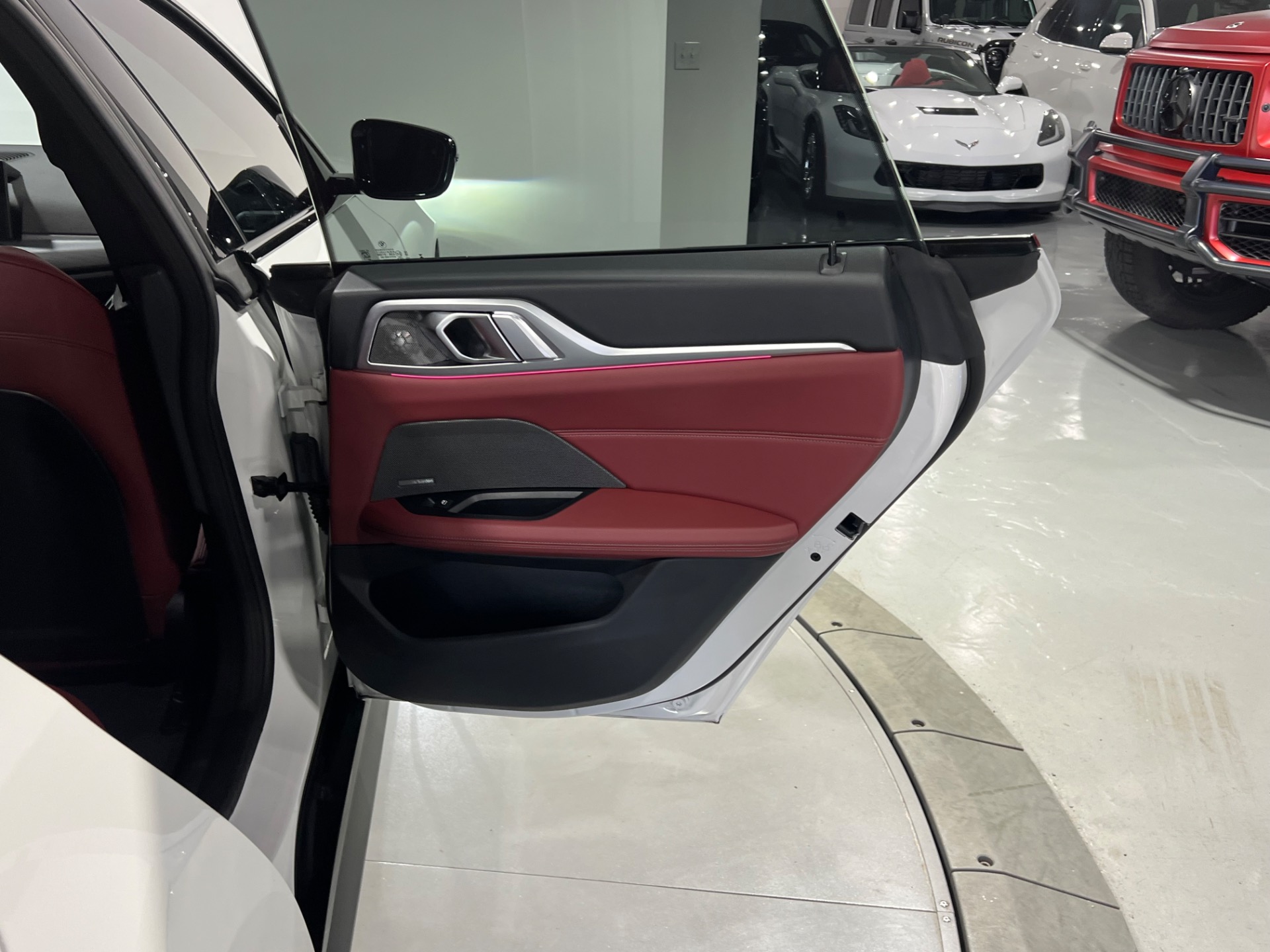 Used 2025 Alpine White BMW i4 xDrive 40 Gran Coupe M-Sport Pkg AWD ...