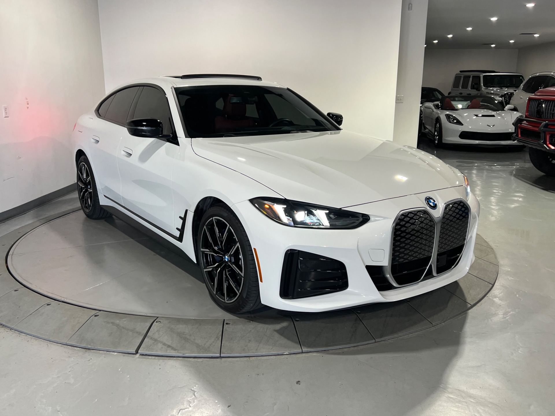 Used 2025 Alpine White BMW i4 xDrive 40 Gran Coupe M-Sport Pkg AWD ...