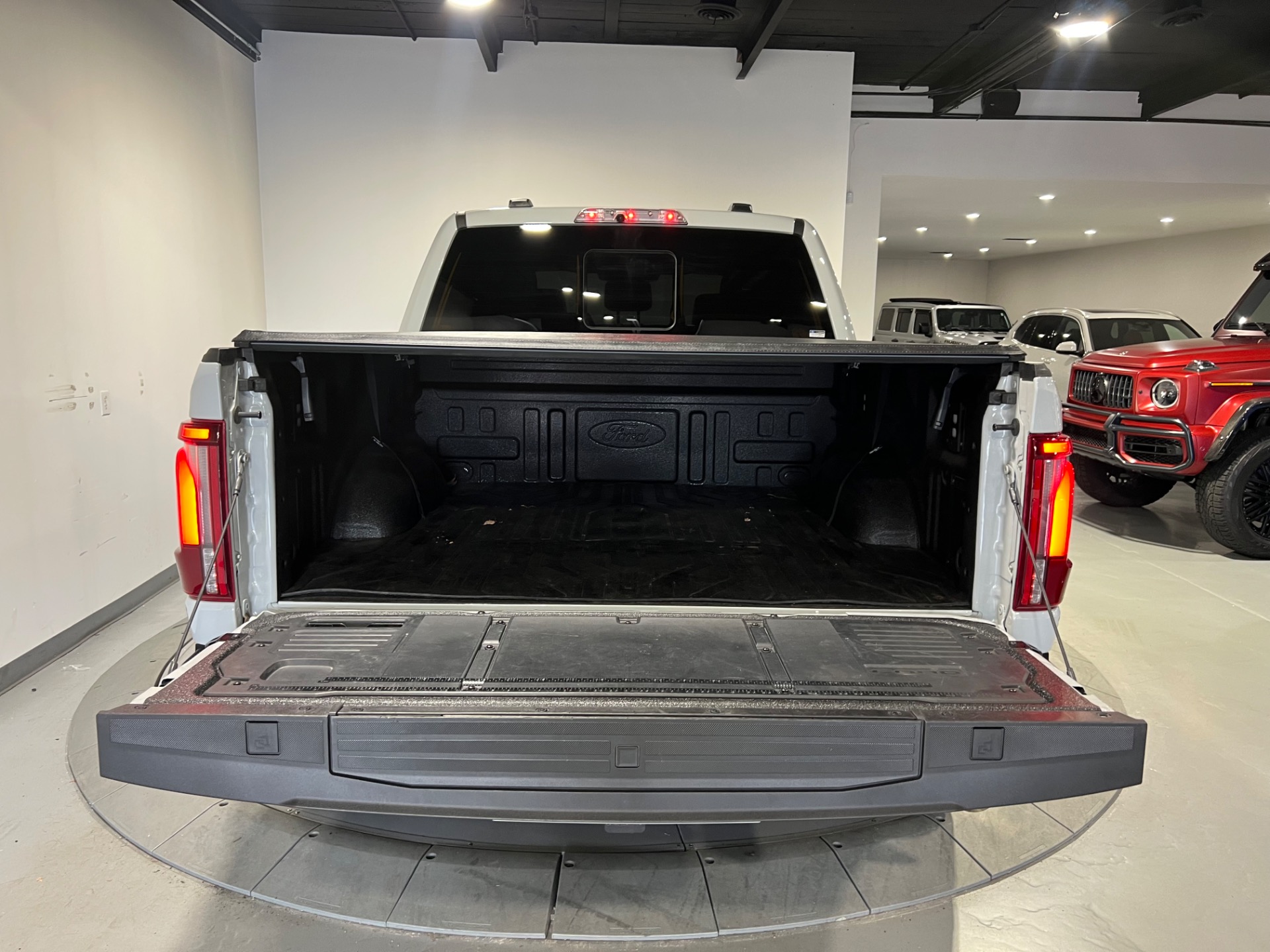 Used 2024 Avalanche Gray Ford F-150 RAPTOR R CREW 4WD 720hp Raptor For ...