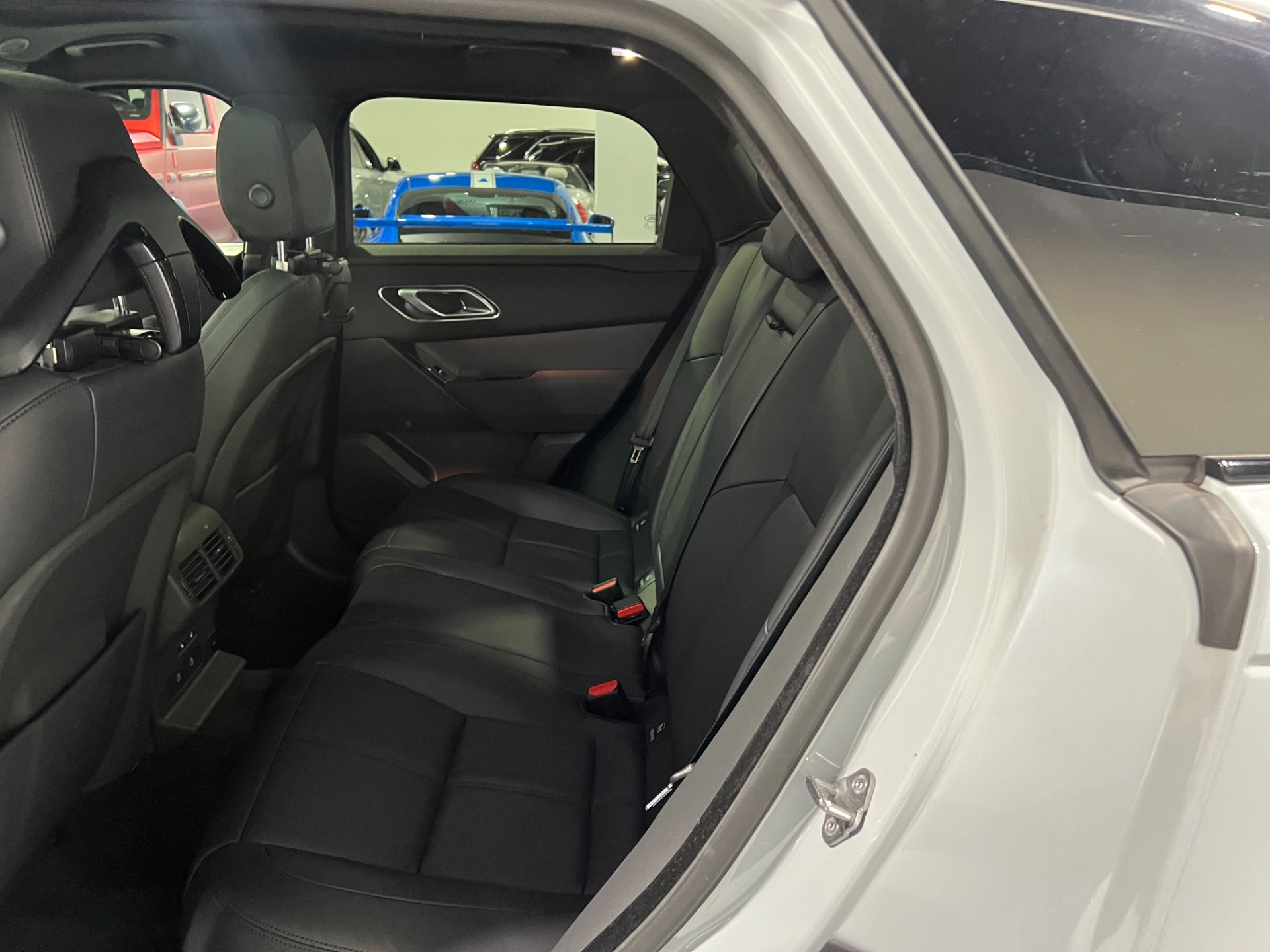 Used 2024 Arroios Grey Metallic Land Rover Range Rover Velar P250 SE ...