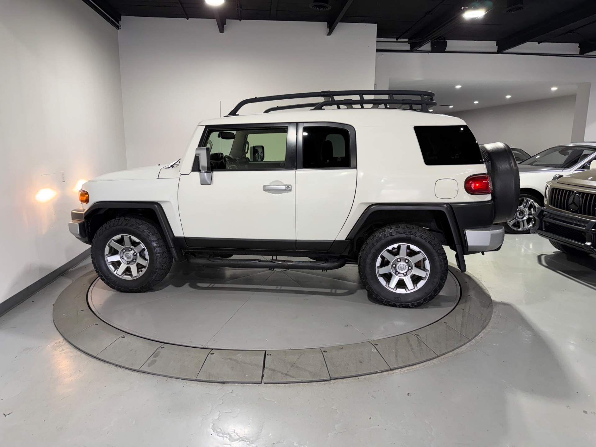 Used 2014 Iceberg Toyota FJ Cruiser 4x4 For Sale (Sold) | Prime Motorz ...