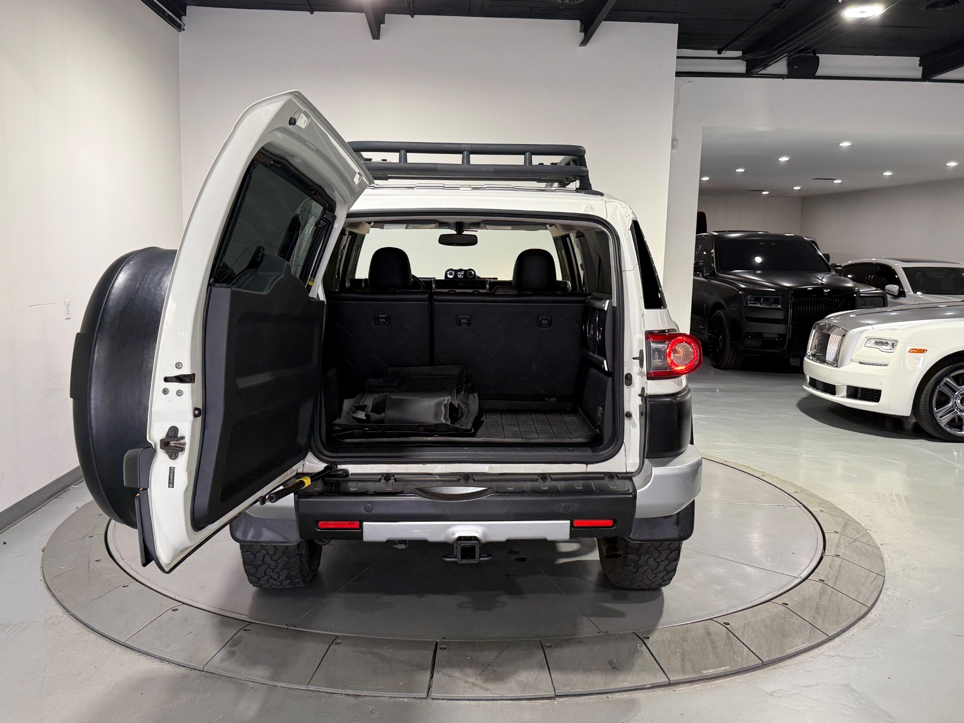 Used 2014 Iceberg Toyota FJ Cruiser 4x4 For Sale (Sold) | Prime Motorz ...