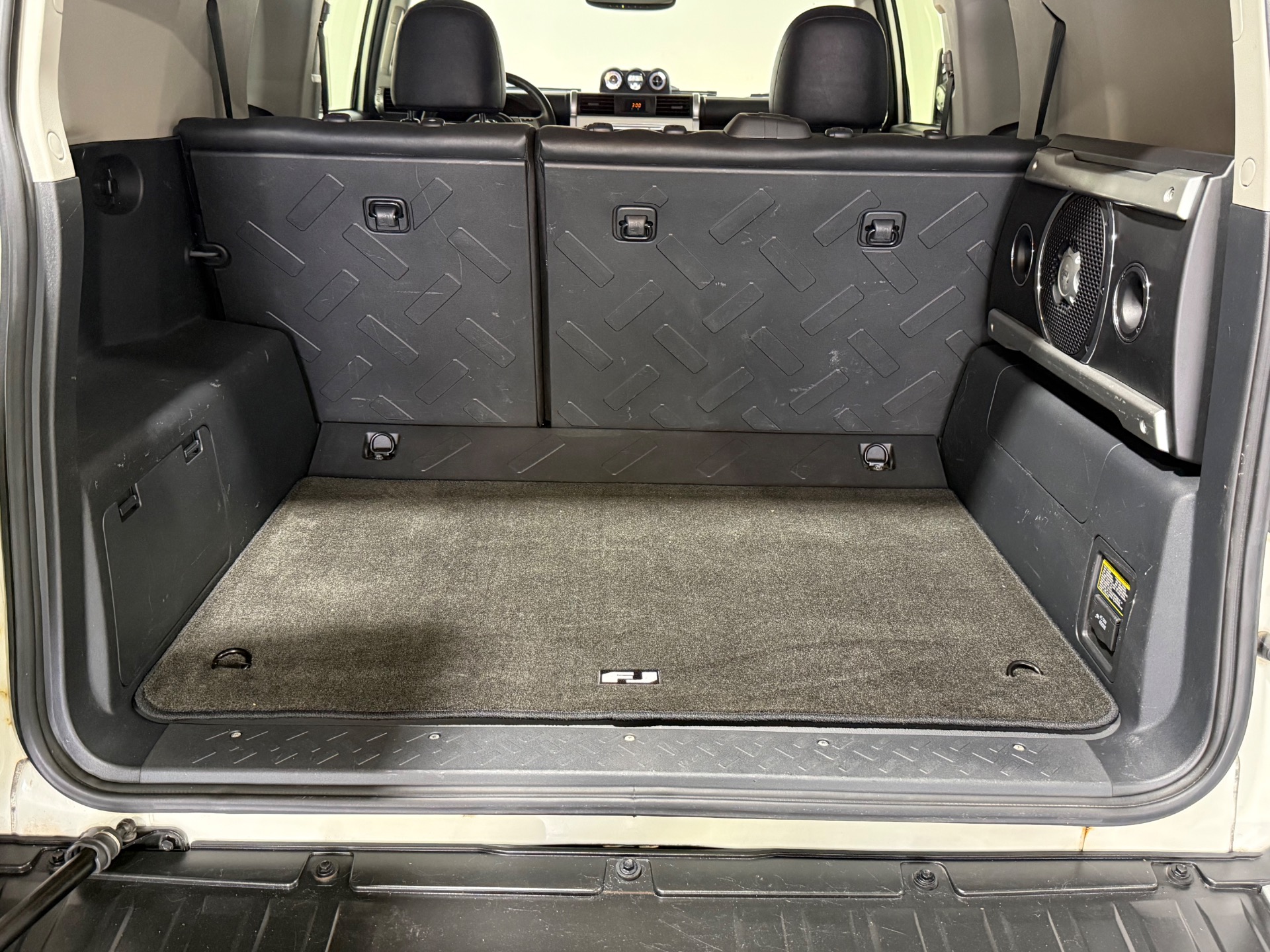 Used 2014 Iceberg Toyota FJ Cruiser 4x4 For Sale (Sold) | Prime Motorz ...