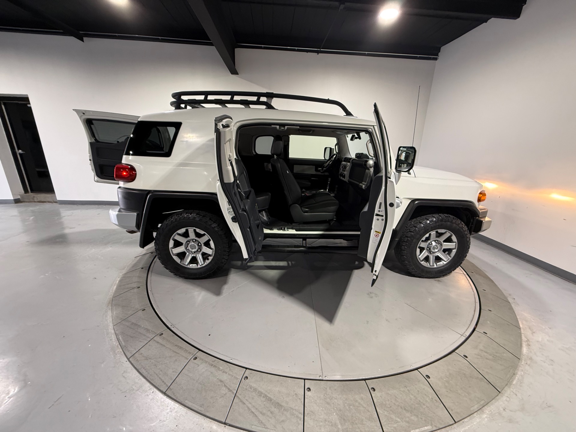 Used 2014 Iceberg Toyota FJ Cruiser 4x4 For Sale (Sold) | Prime Motorz ...