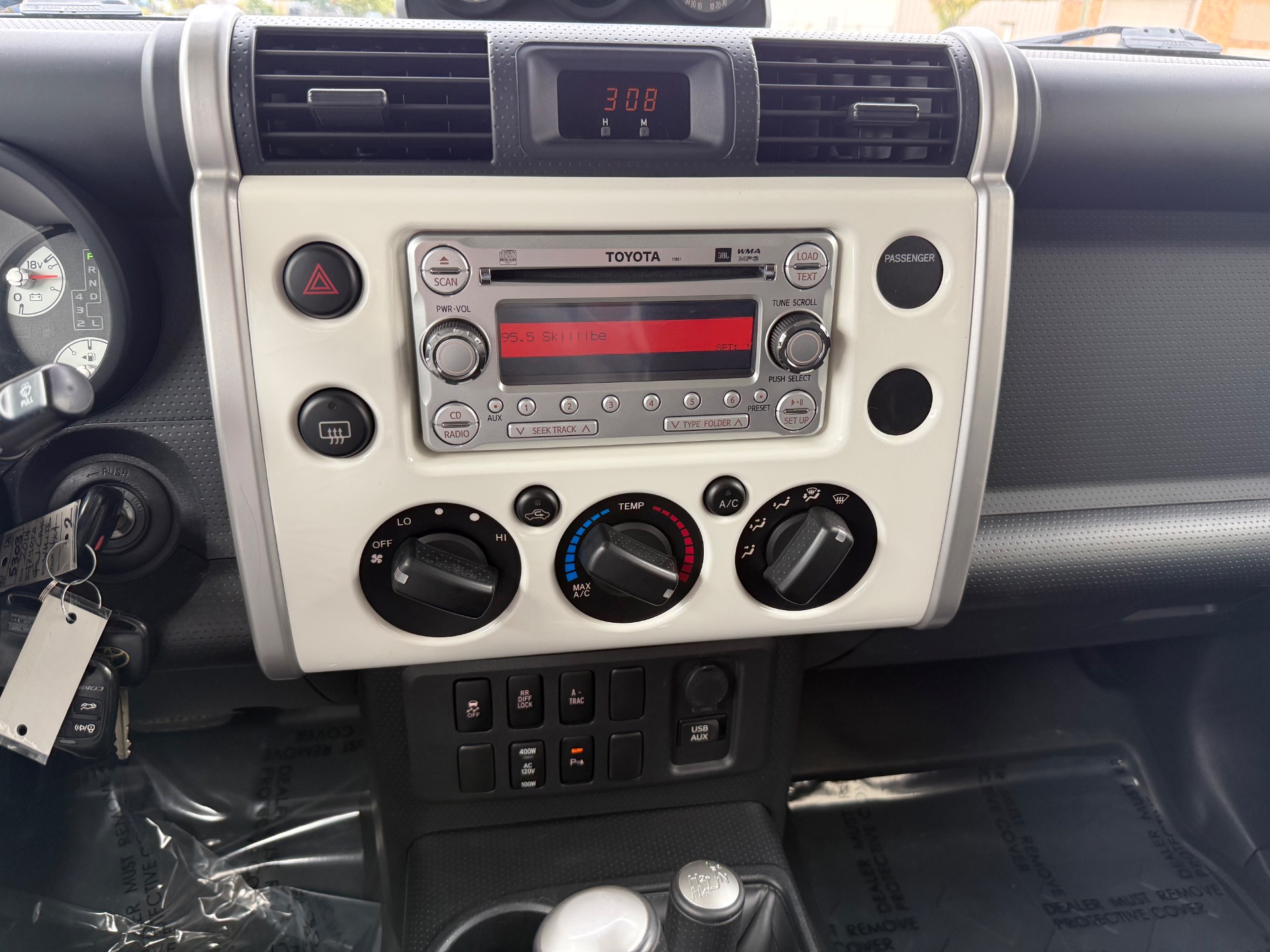 Used 2014 Iceberg Toyota FJ Cruiser 4x4 For Sale (Sold) | Prime Motorz ...