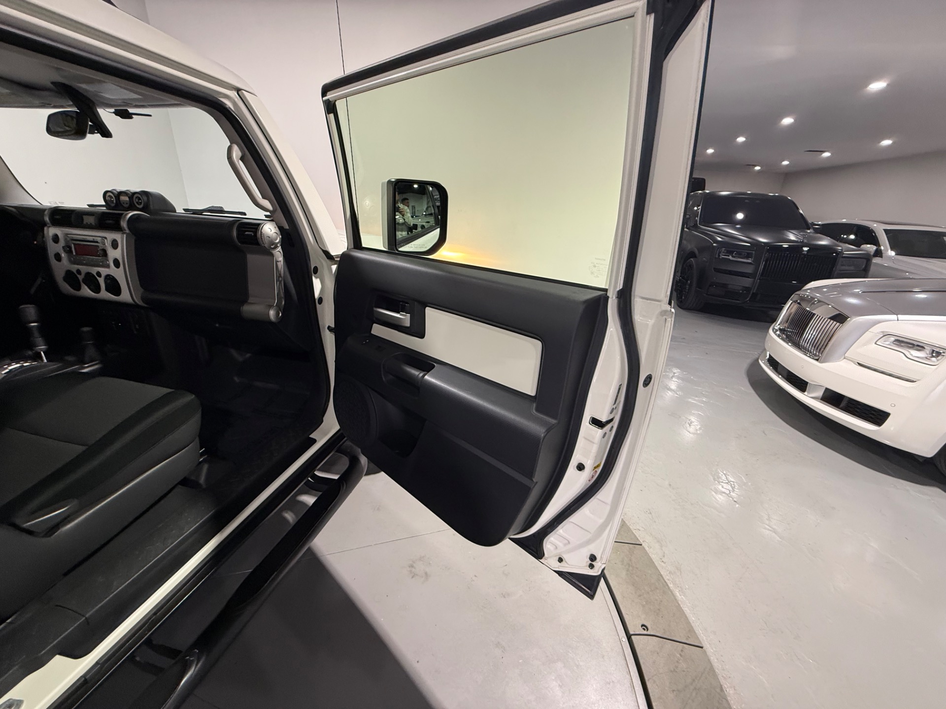 Used 2014 Iceberg Toyota FJ Cruiser 4x4 For Sale (Sold) | Prime Motorz ...