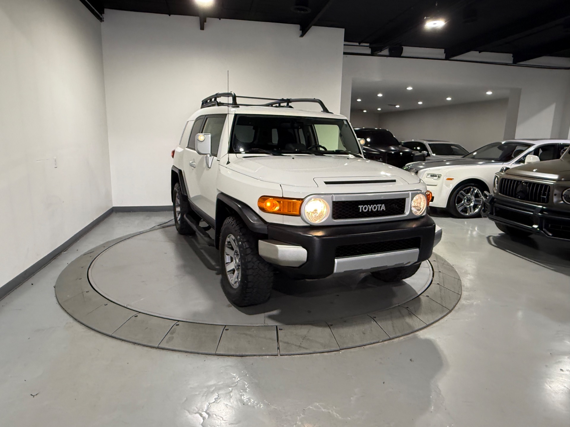 Used 2014 Iceberg Toyota FJ Cruiser 4x4 For Sale (Sold) | Prime Motorz ...