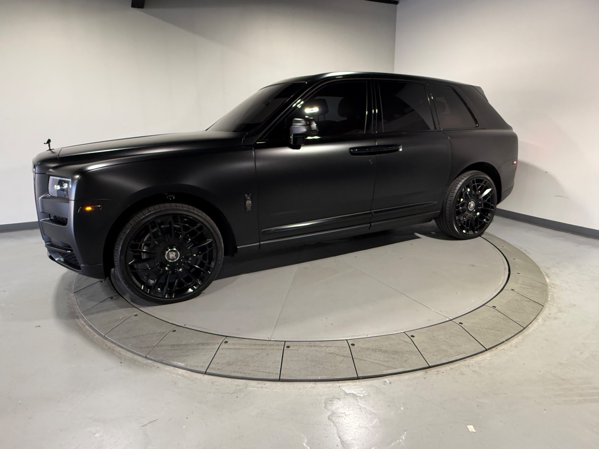 Used 2021 Black Diamond Rolls-Royce Cullinan 6.8L TT 563HP AWD For Sale ...