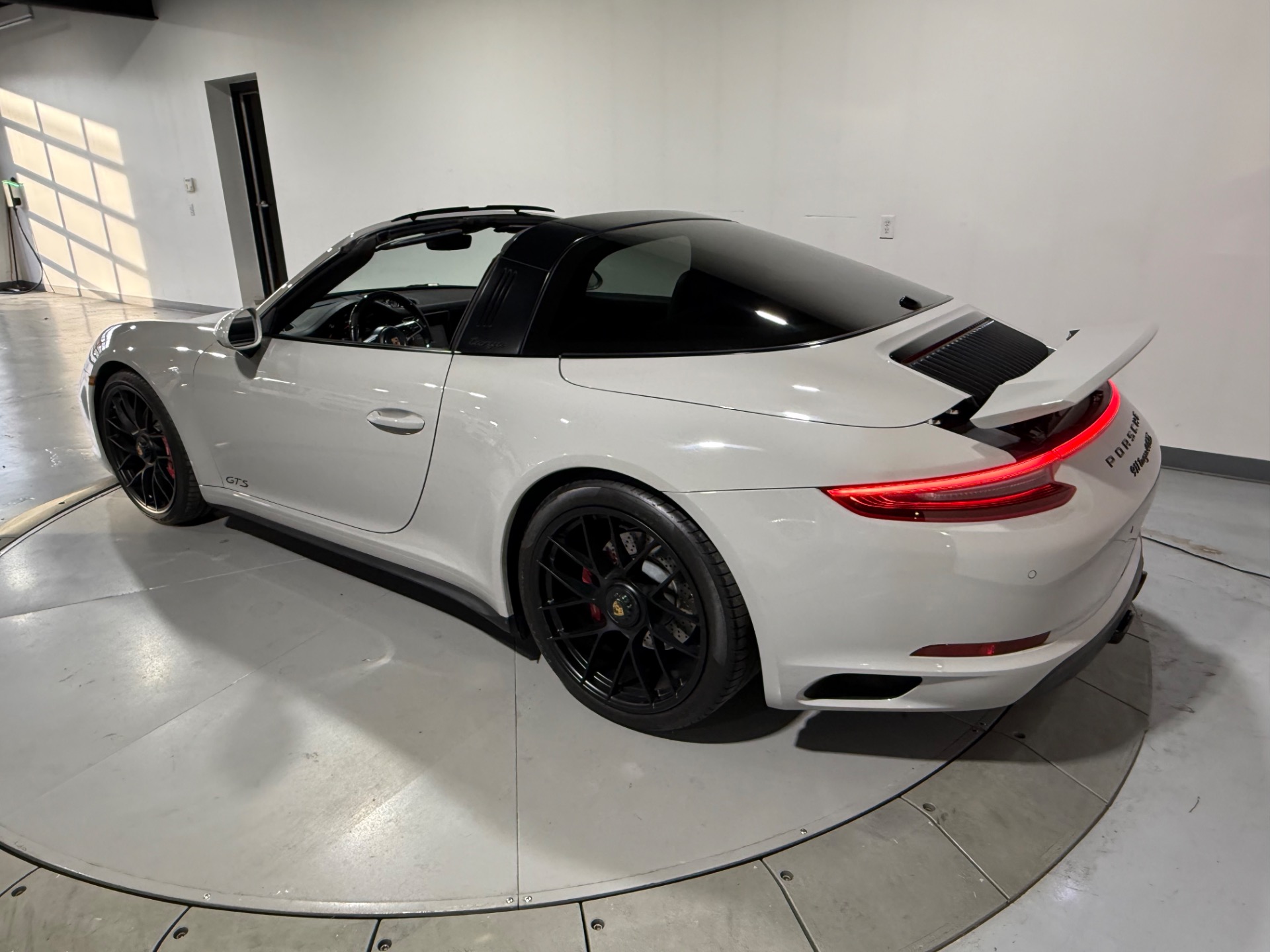 Used 2018 Chalk Metallic Porsche 911 TARGA 4 GTS AWD Targa 4 GTS For ...