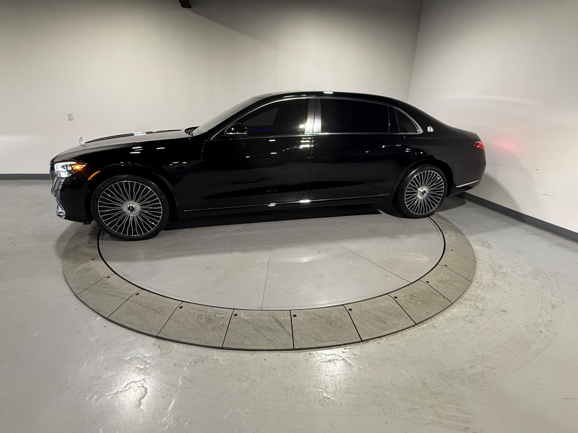 Used 2022 Black Mercedes-Benz S-Class S580 MAYBACH 4DR SEDAN 4MATIC AWD ...