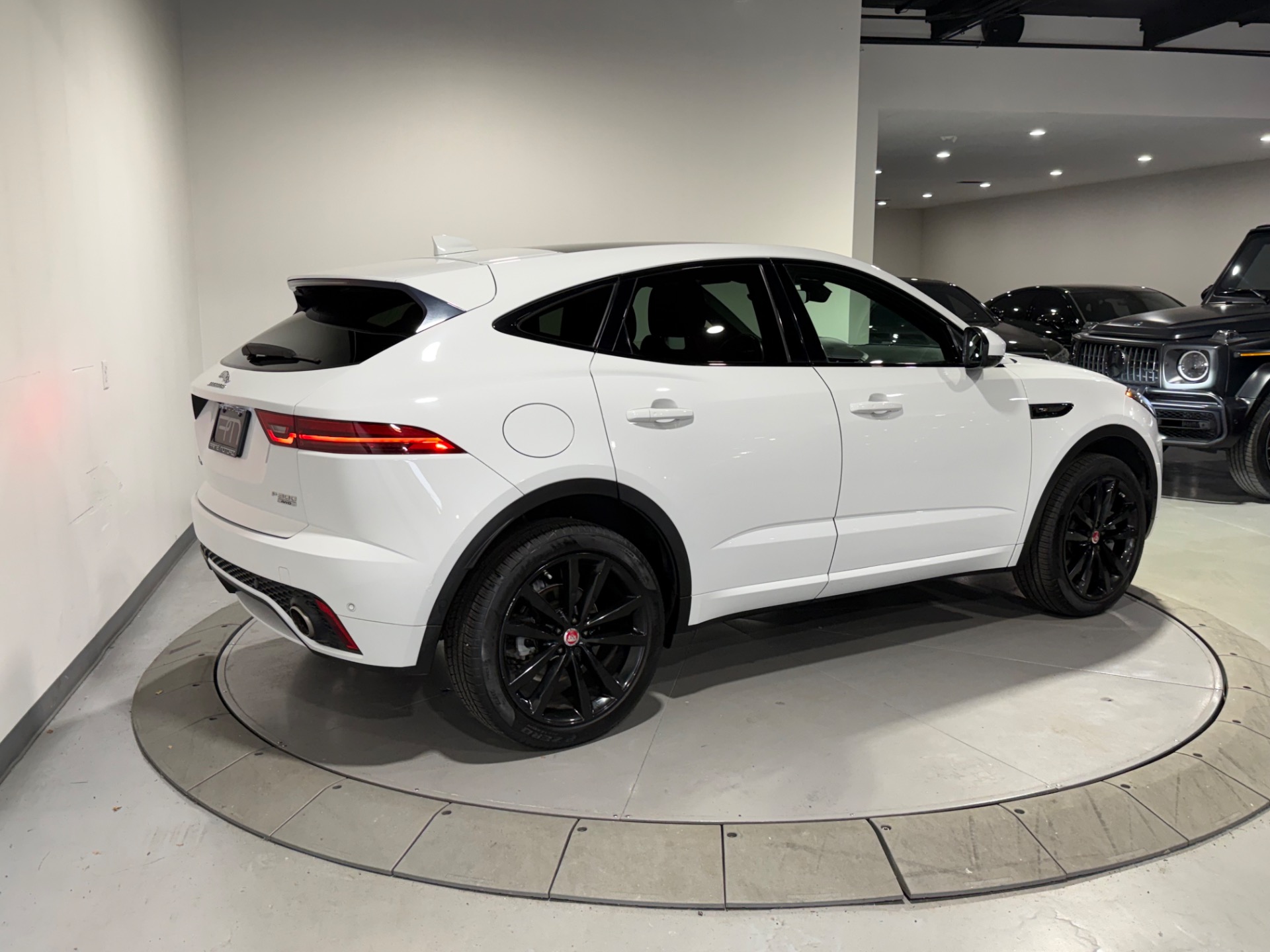 Used 2019 Fuji White Jaguar E-PACE P300 R Dynamic AWD P300 R-Dynamic SE ...