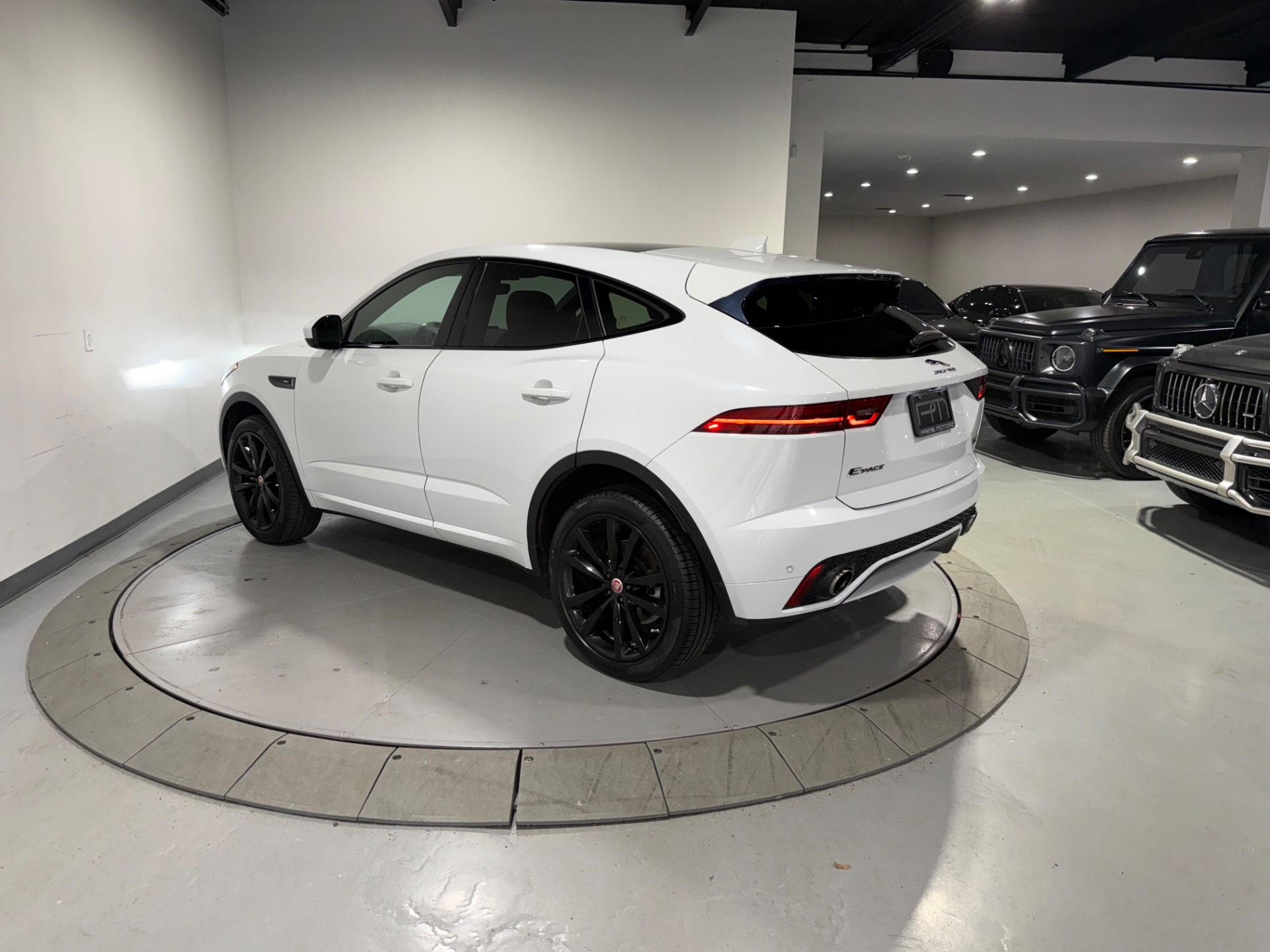 Used 2019 Fuji White Jaguar E-PACE P300 R Dynamic AWD P300 R-Dynamic SE ...