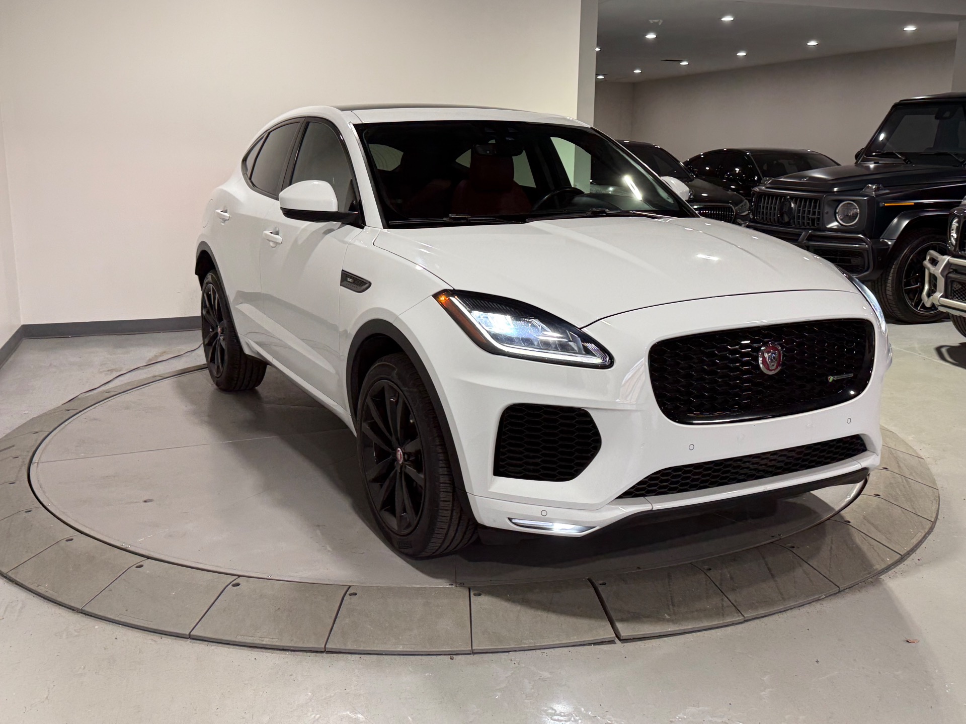 Used 2019 Fuji White Jaguar E-PACE P300 R Dynamic AWD P300 R-Dynamic SE ...