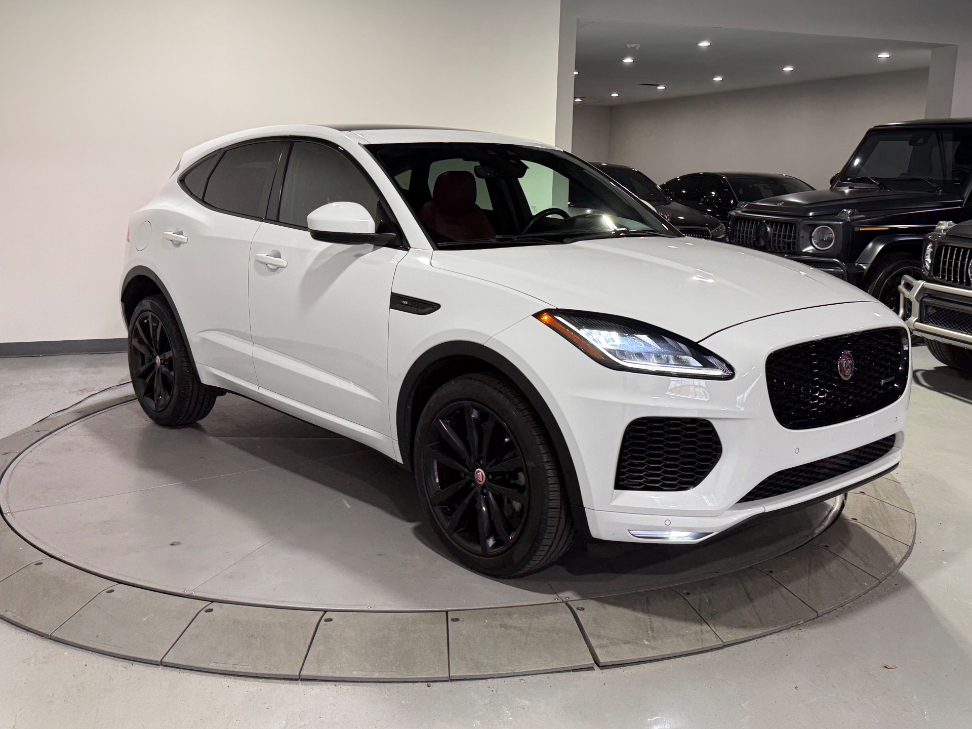 Used 2019 Fuji White Jaguar E-PACE P300 R Dynamic AWD P300 R-Dynamic SE ...
