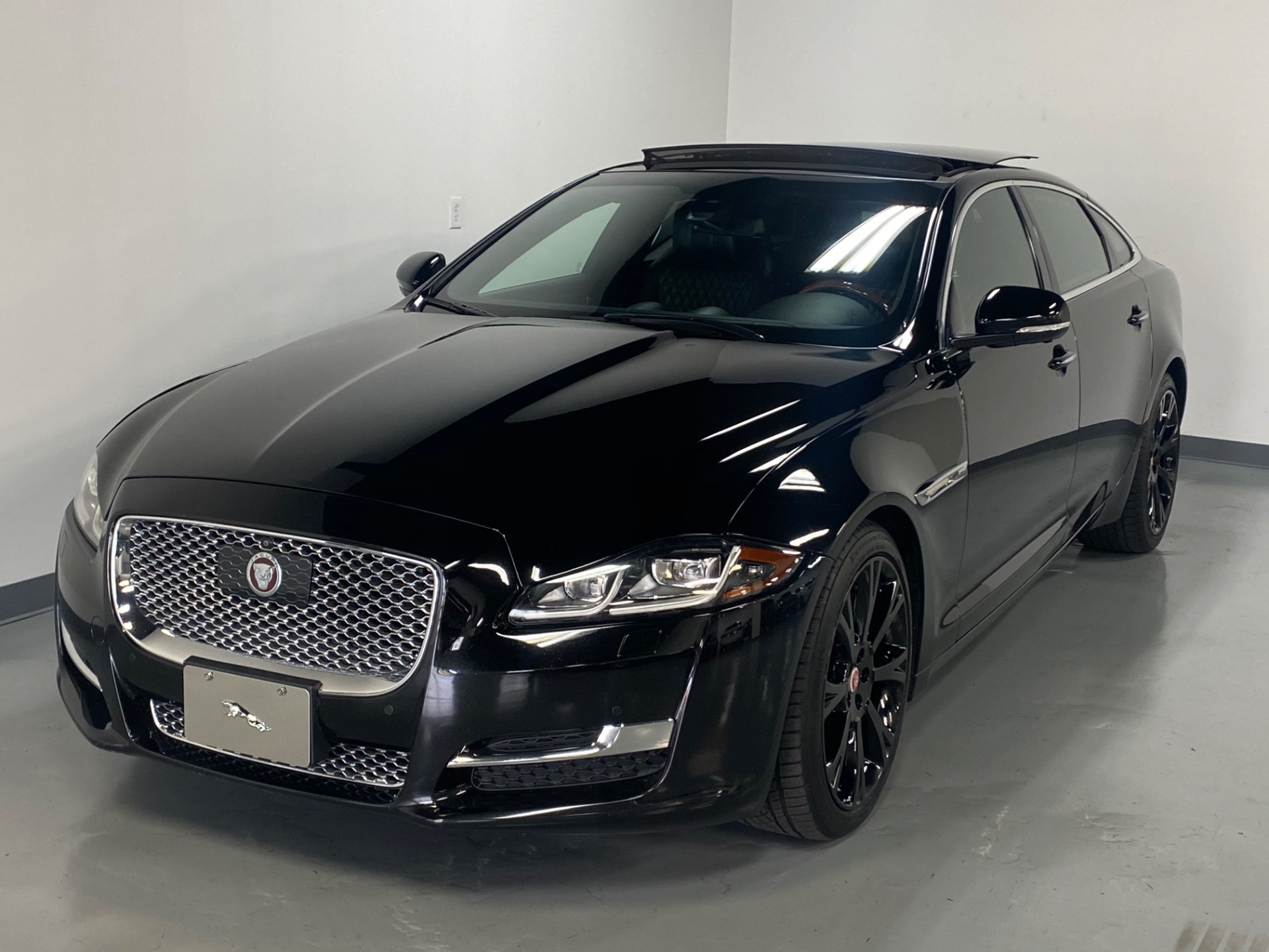Jaguar Xjl Supercharged Black