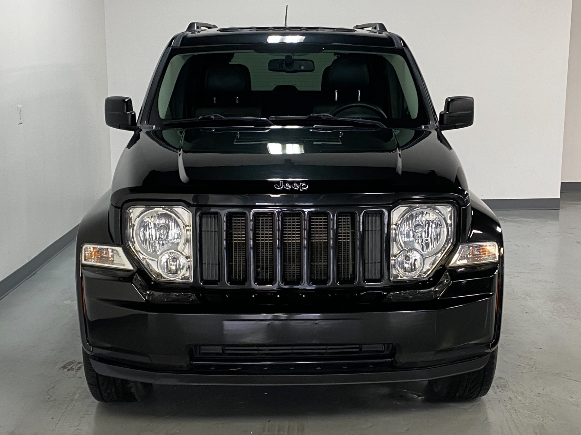 Jeep Liberty 2022 Black