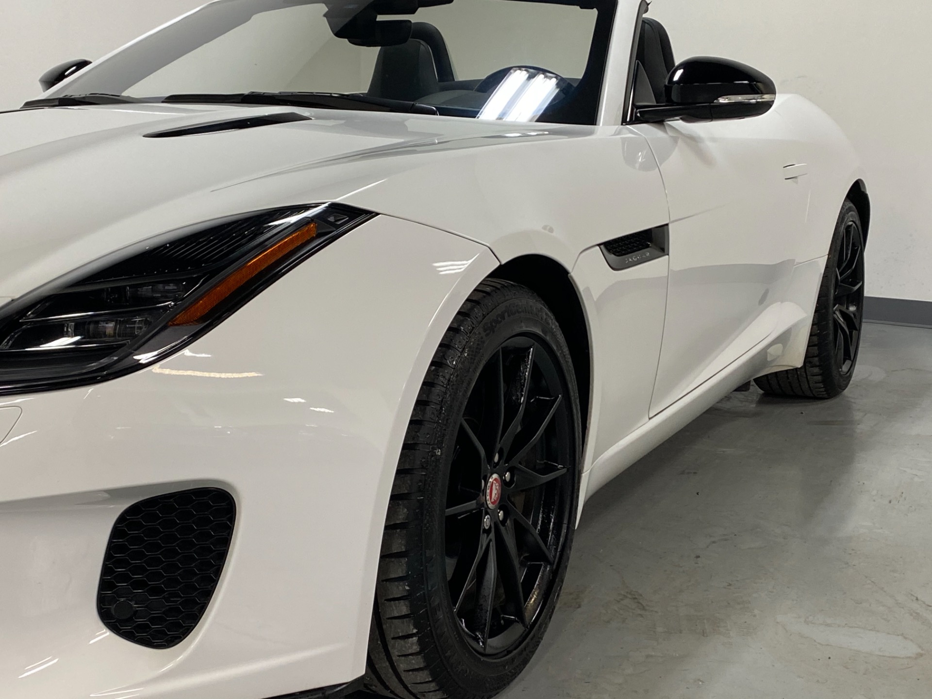 Used 2018 Fuji White Jaguar F-TYPE 2 DOOR CONVERTIBLE 296HP For Sale ...