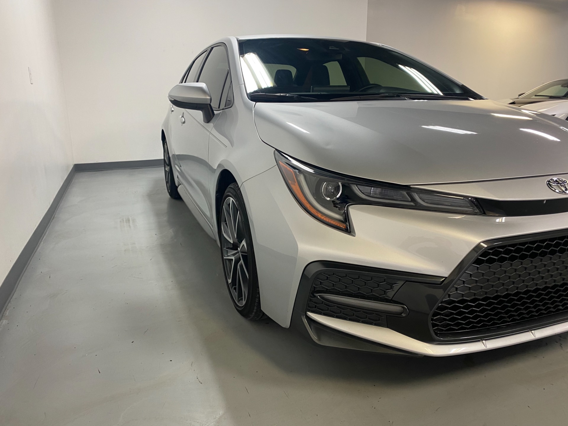 Used 2020 Classic Silver Metallic Toyota Corolla SE SE For Sale (Sold ...