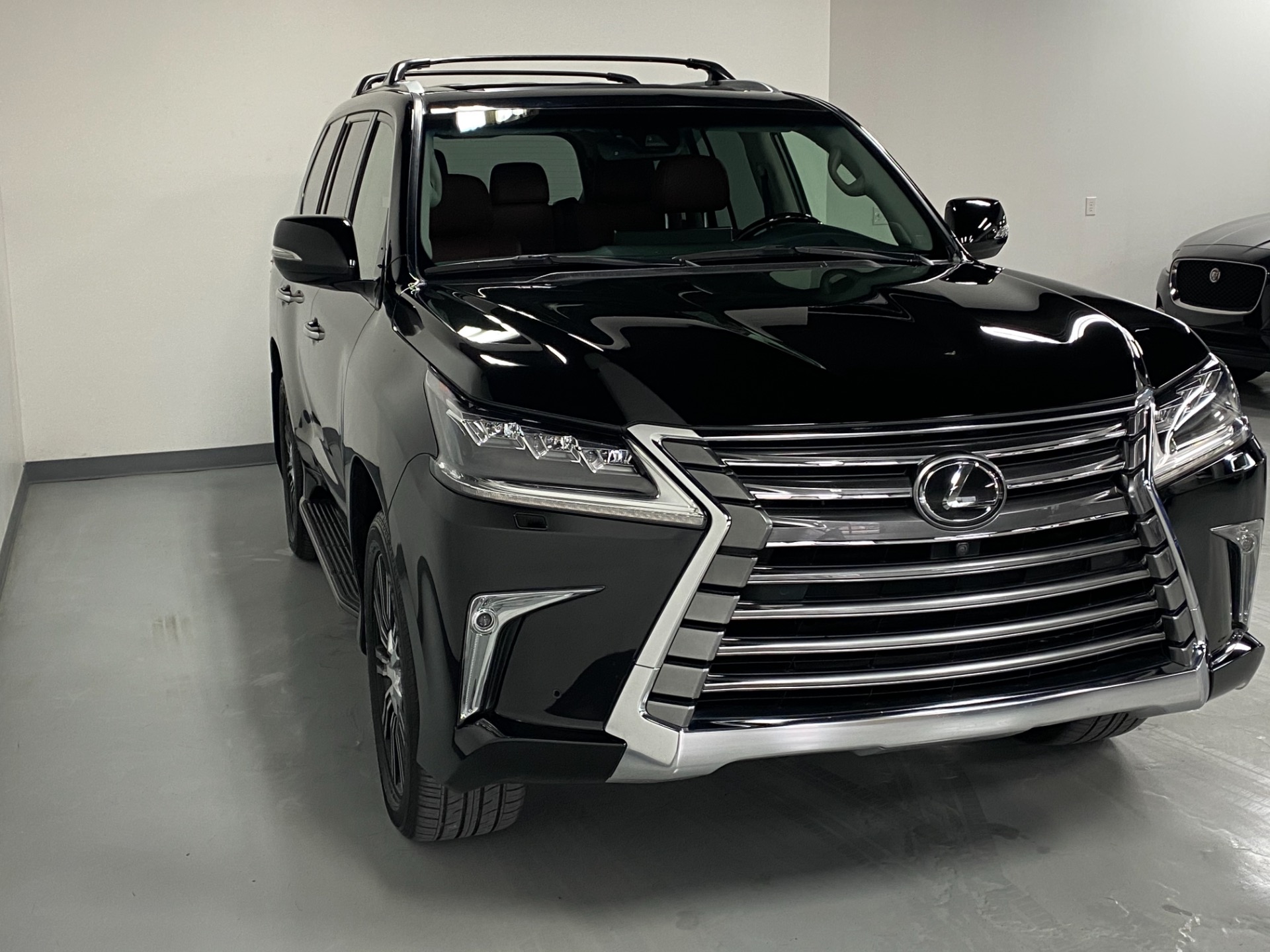 2018 Lexus Lx - Collection 10+ Videos & 90+ Images