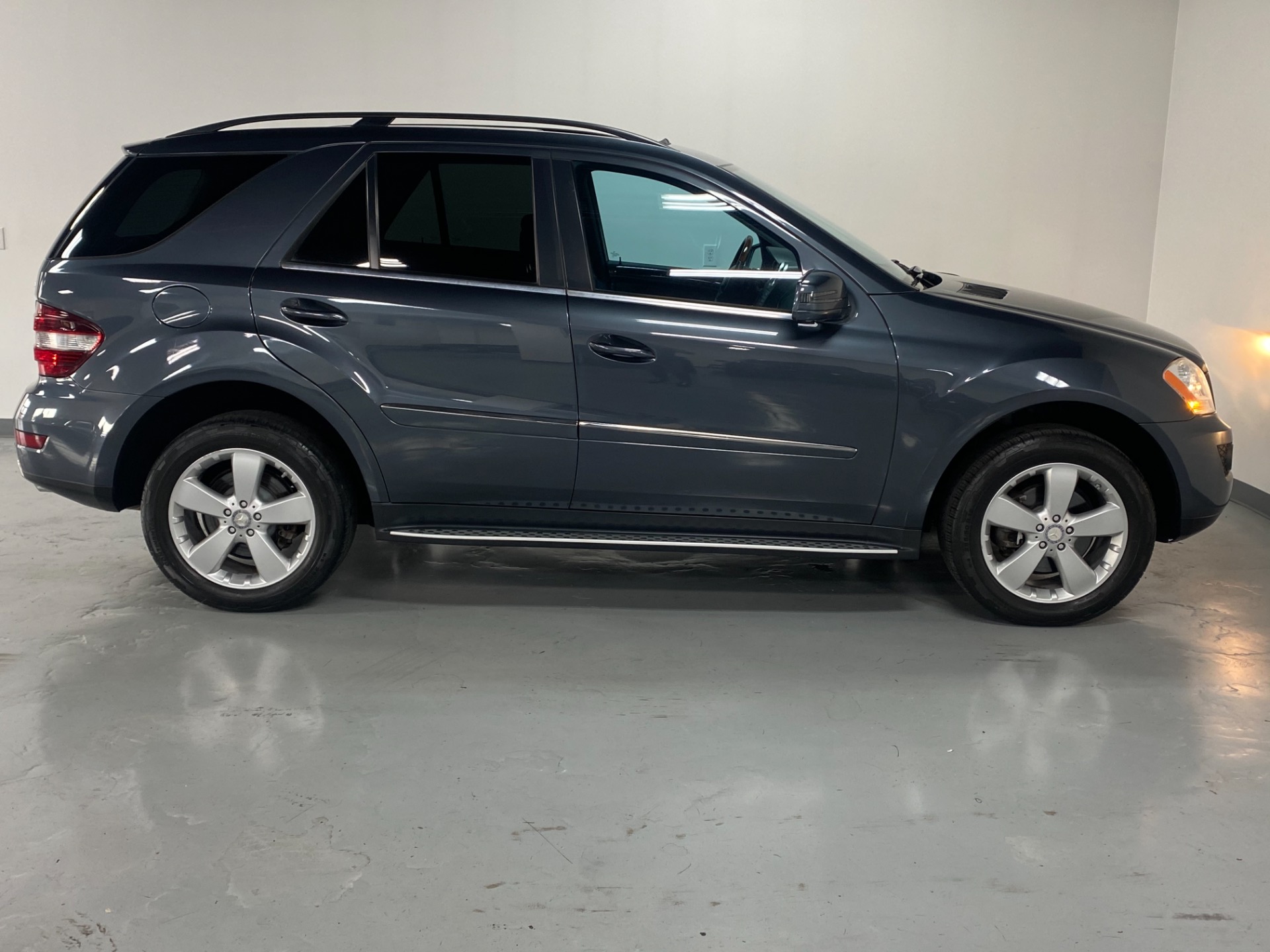 Used 2011 Steel Grey Metallic Mercedes-Benz M-Class ML350 AWD ML 350 ...