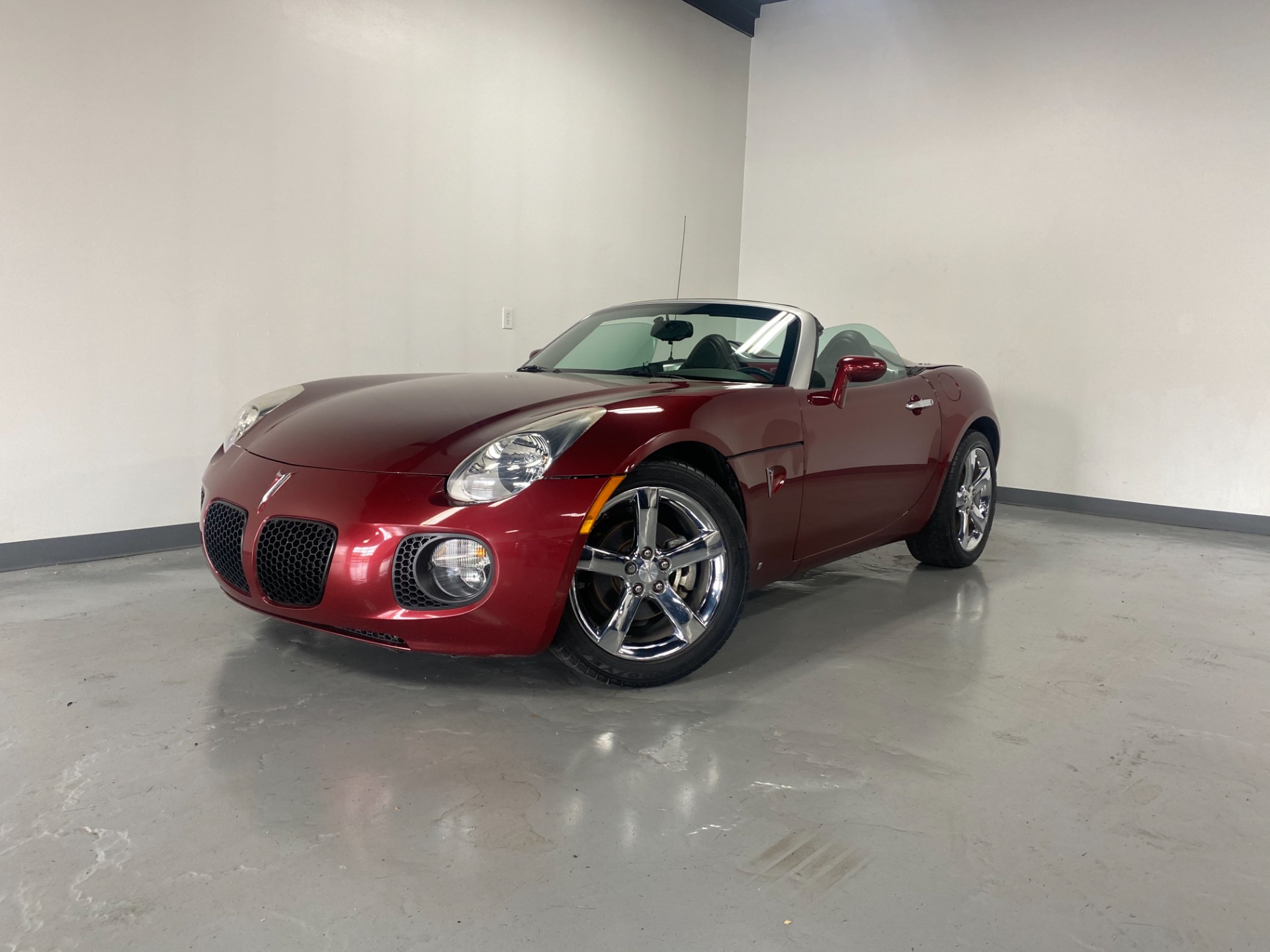 Stock Pontiac Solstice