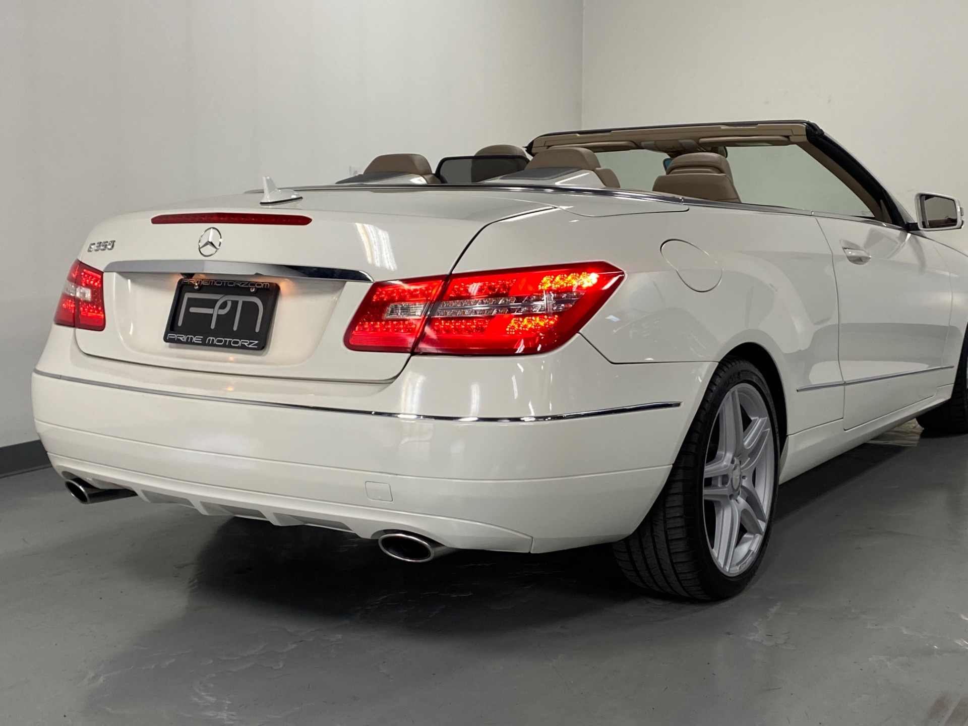 Used 2011 Arctic White Mercedes-Benz E-Class E 350 2DR CONVERTIBLE E ...